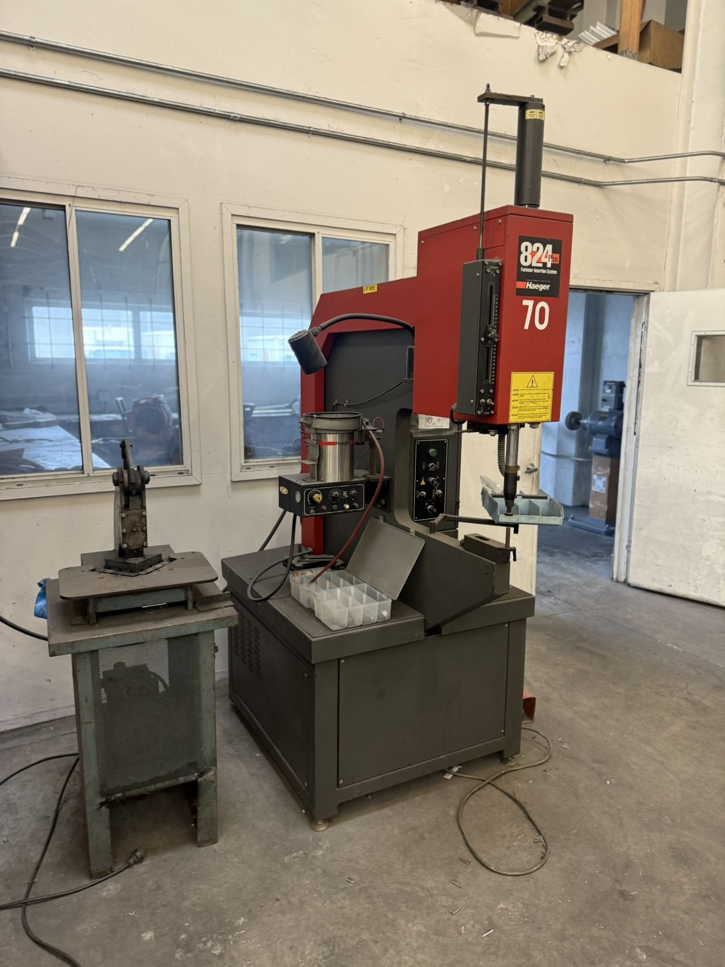 2000 Haeger Mdl. 814 Plus Hardware Insertion Press w/ Bowl Feeder, s/n ...