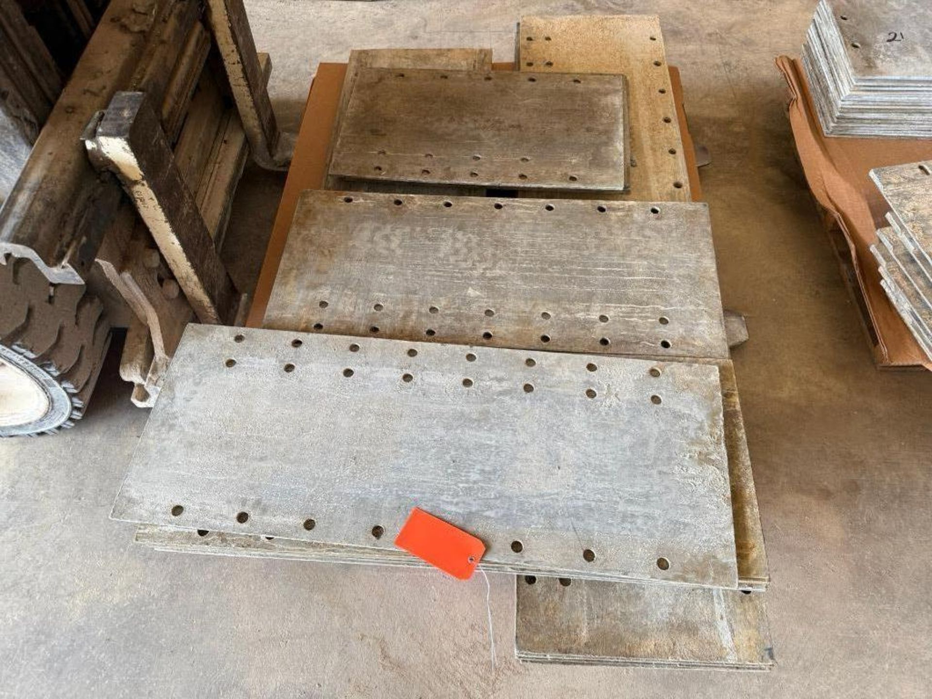 { Choice of lots: 621 (P) } (5) 60", (5) 48", (6) 36", (5) 32", (5) 24 ...