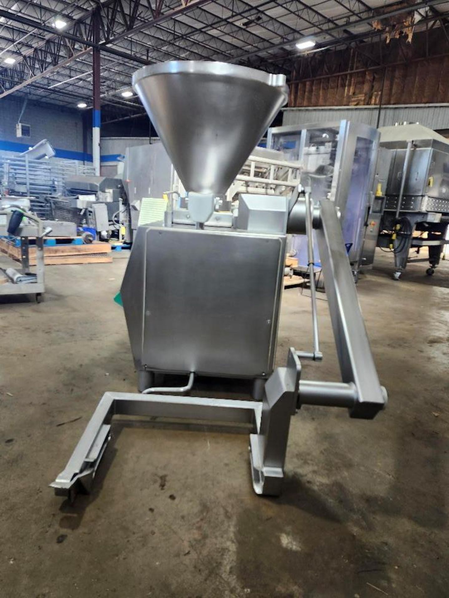 Vemag Mdl. DP10C Stuffer, Ser. #153 0582, stainless steel 240/460 volts ...
