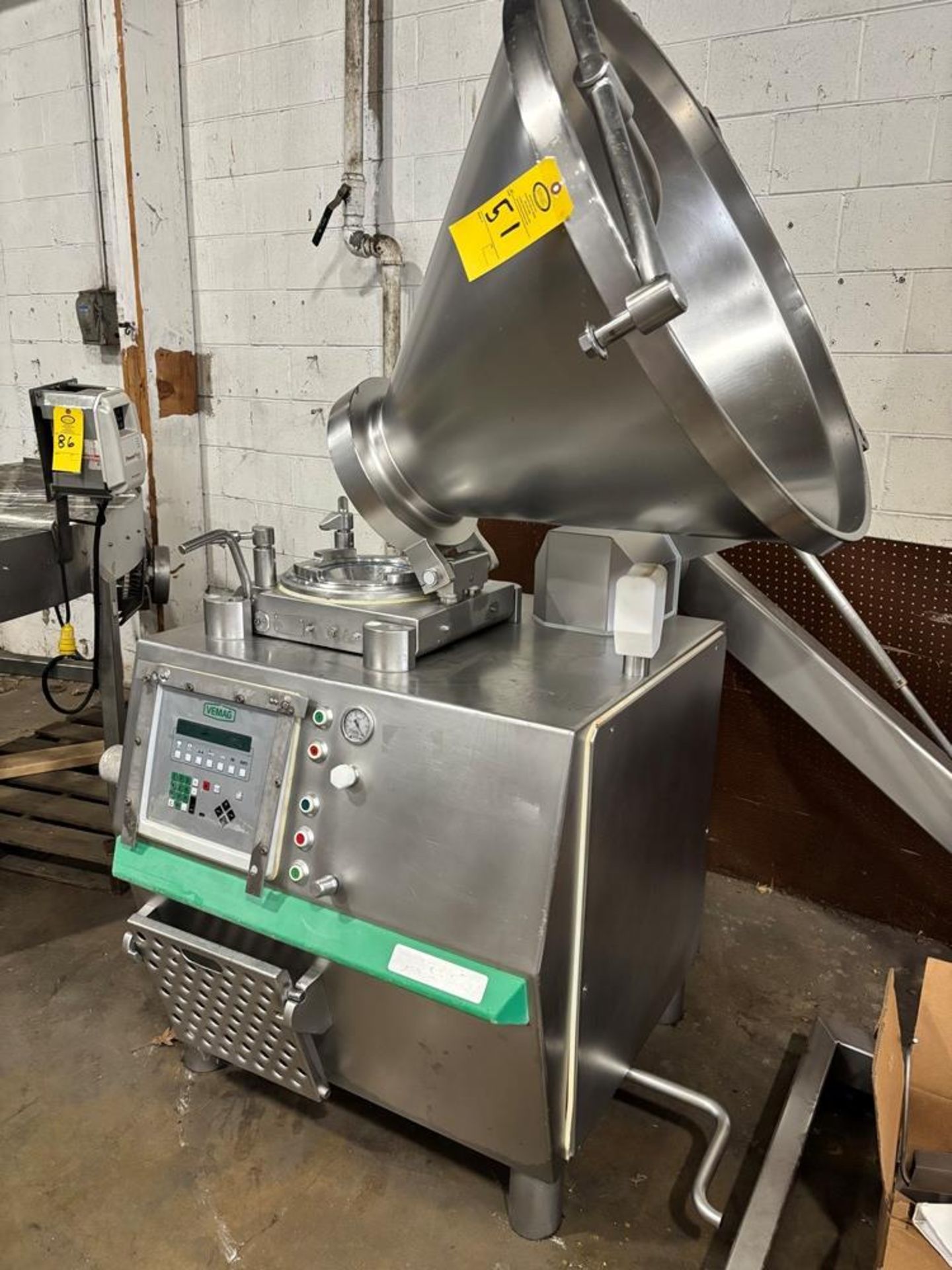 Vemag Mdl. DP10C Stuffer, Ser. #153 0582, stainless steel 240/460 volts ...
