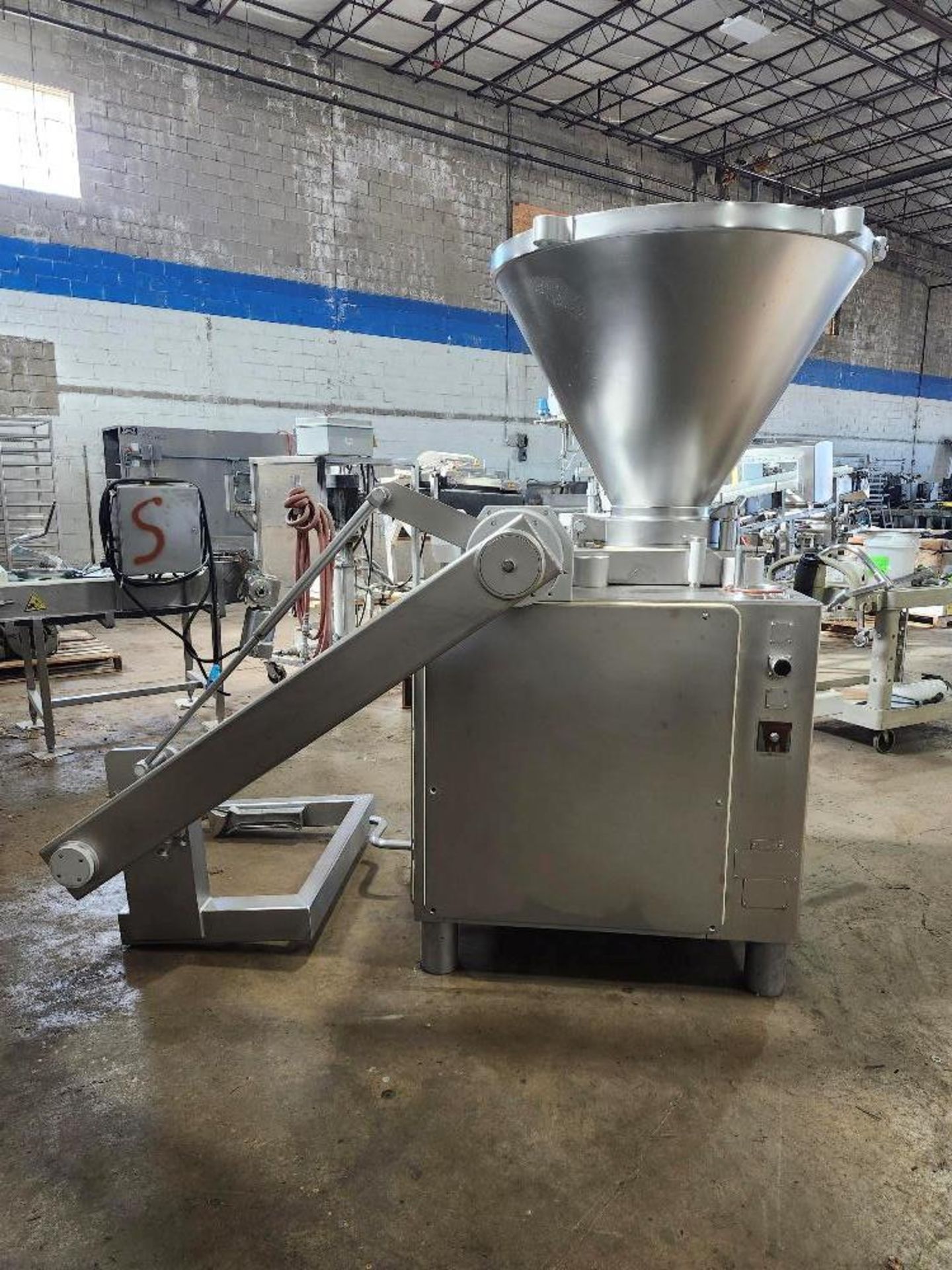 Vemag Mdl. DP10C Stuffer, Ser. #153 0582, stainless steel 240/460 volts ...