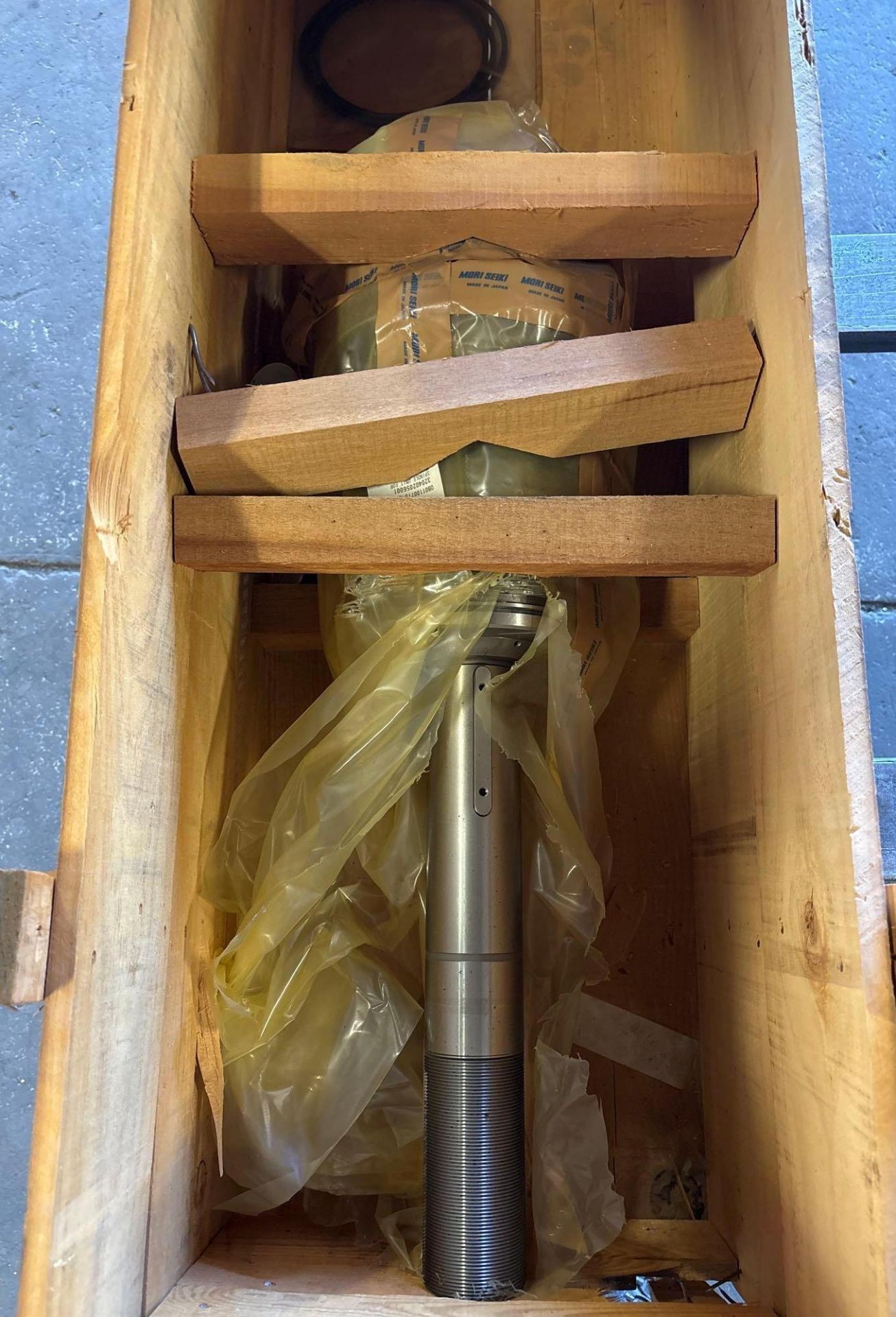 Loading Fee: $20 Mori Seiki Spindle # 320402056001-AW1 Spindle Unit F ...