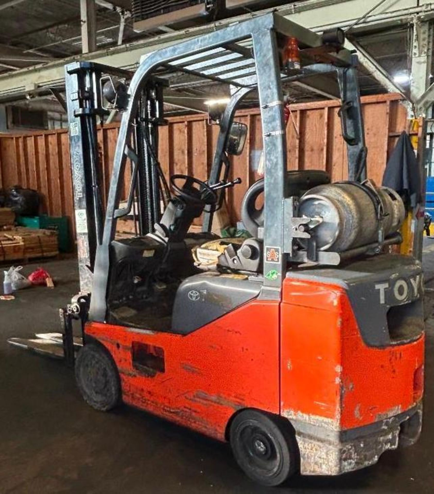 *NOTE* Late Release, held til last day of pickup 3,700 Lbs. Cap. Toyota ...