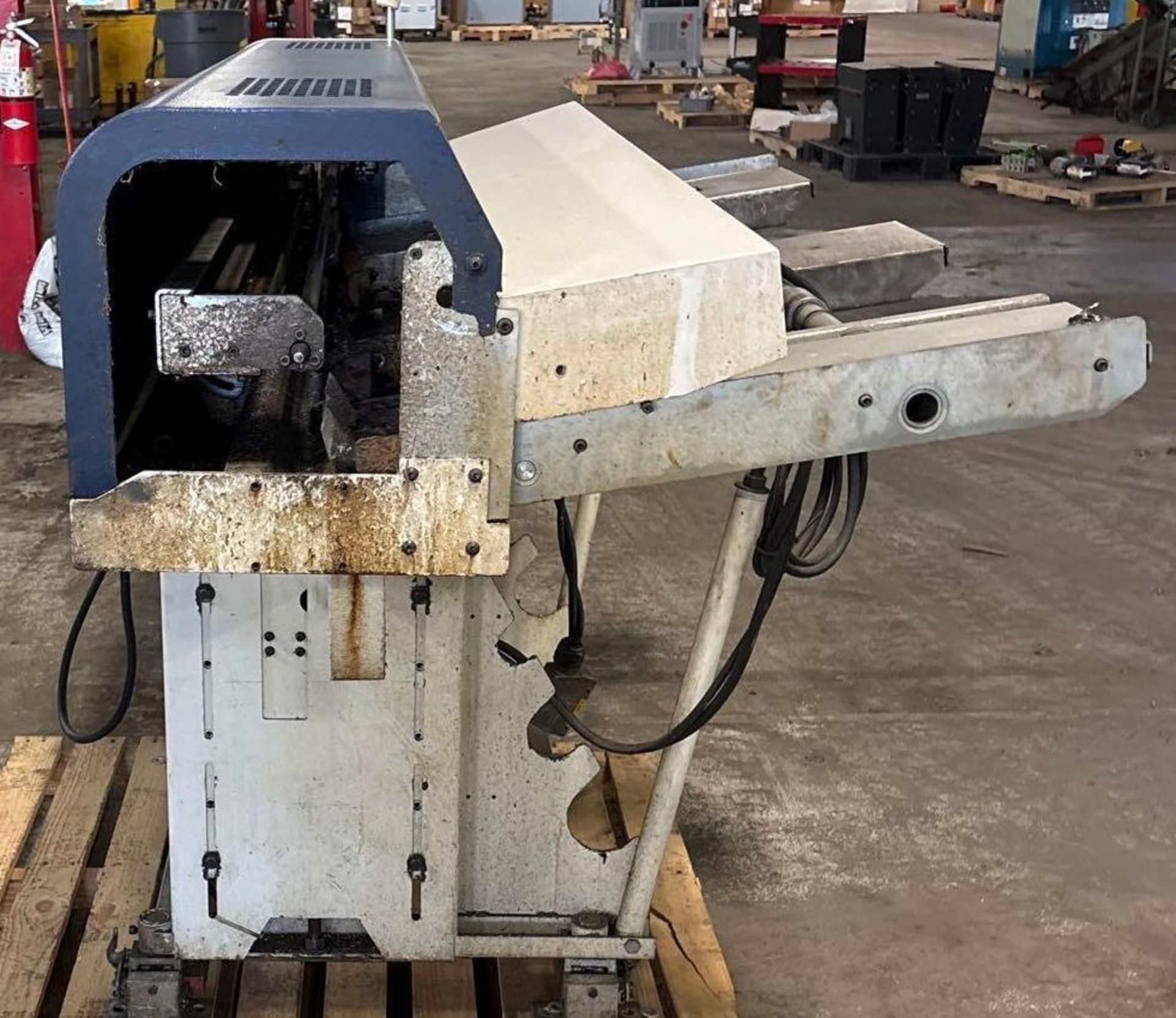 Loading Fee $25 Edge Technologies Rebel 102 Servo SE Bar Feed Unit