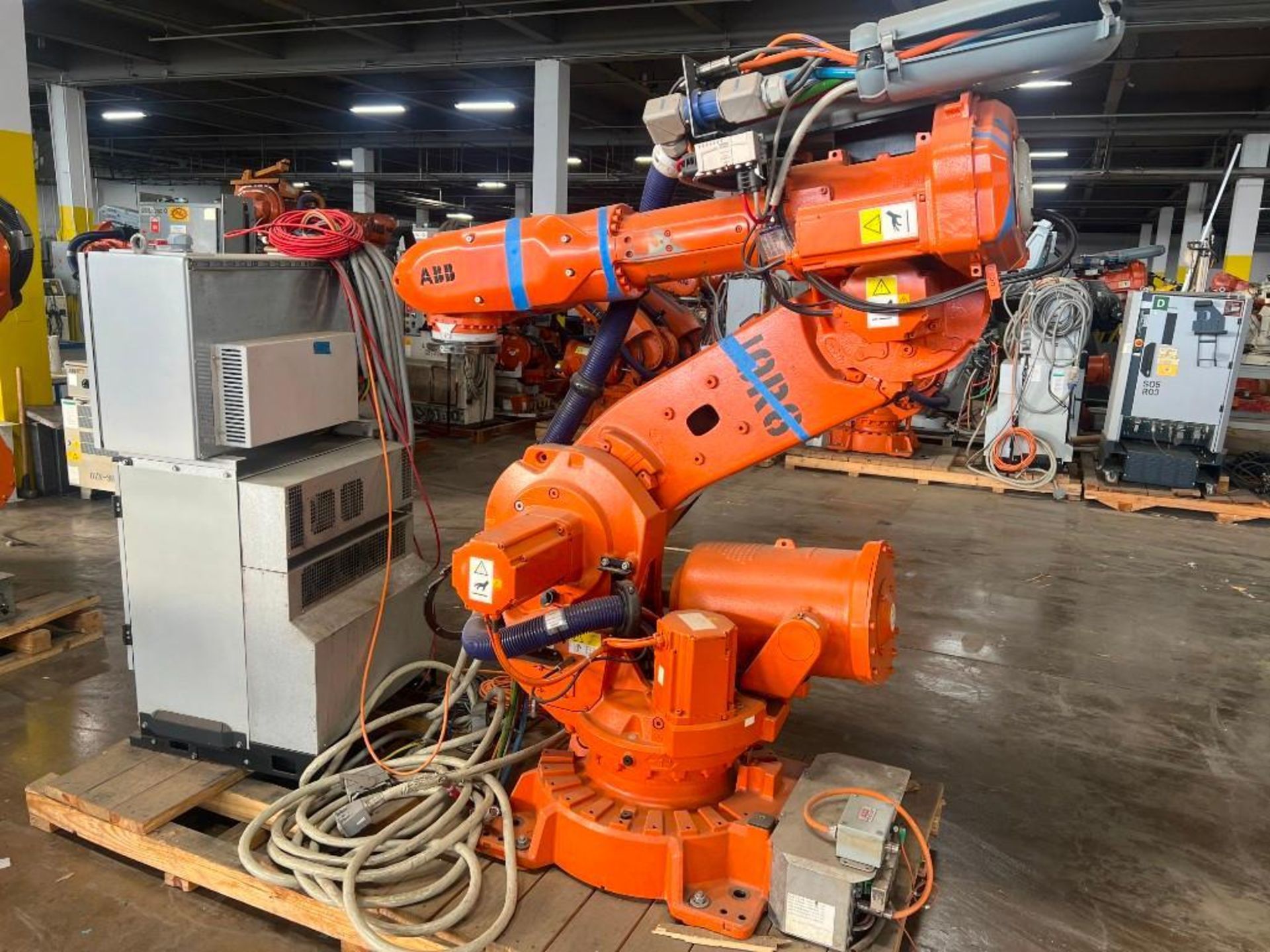 Loading Fee: $ 100.00 ABB #IRB 6640 M2004 Robot & Controller Year: 2012 ...