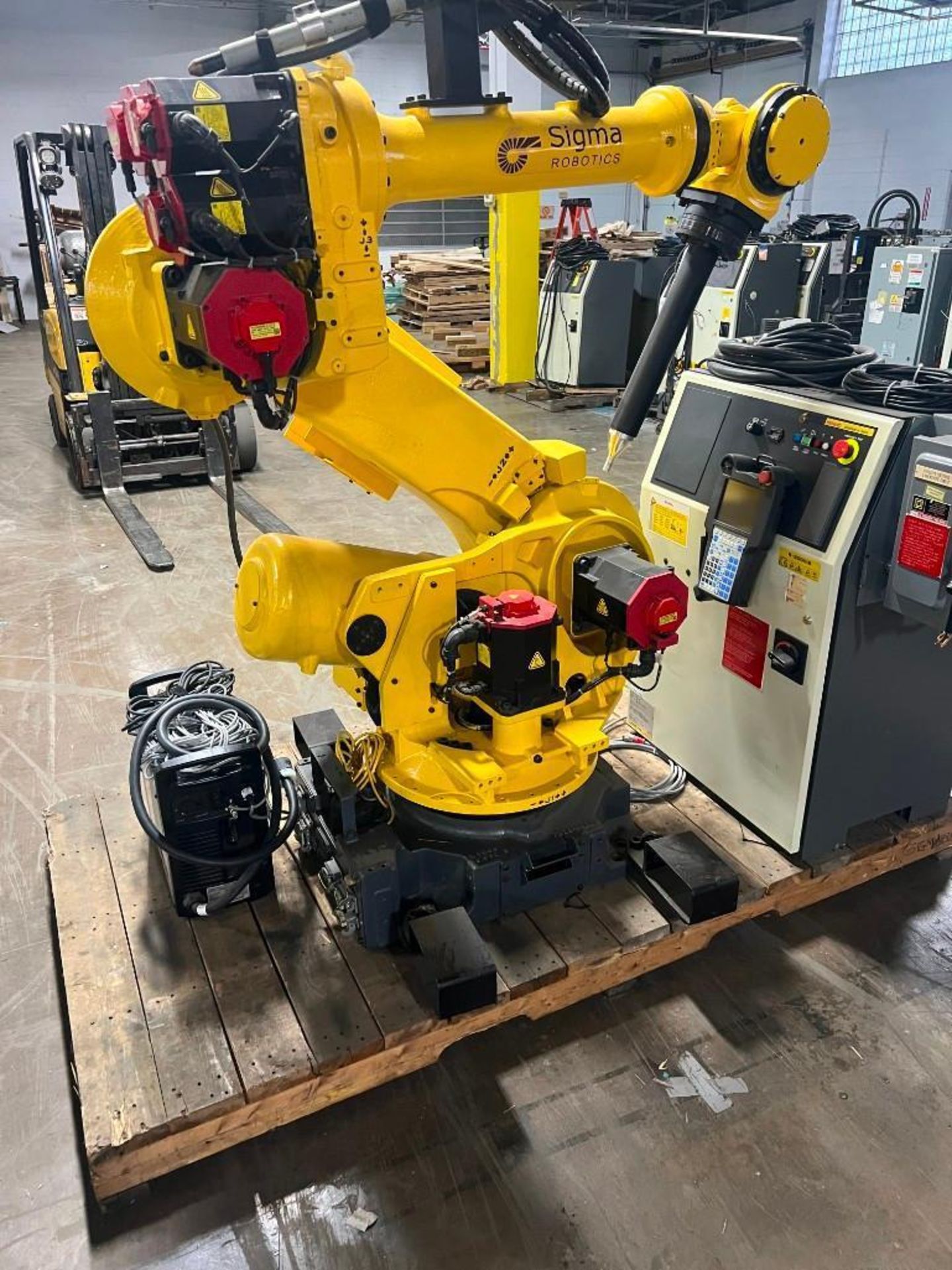 Loading Fee: $ 100.00 2013 Fanuc R-2000iB/165F Robot w/R30iA Controller ...