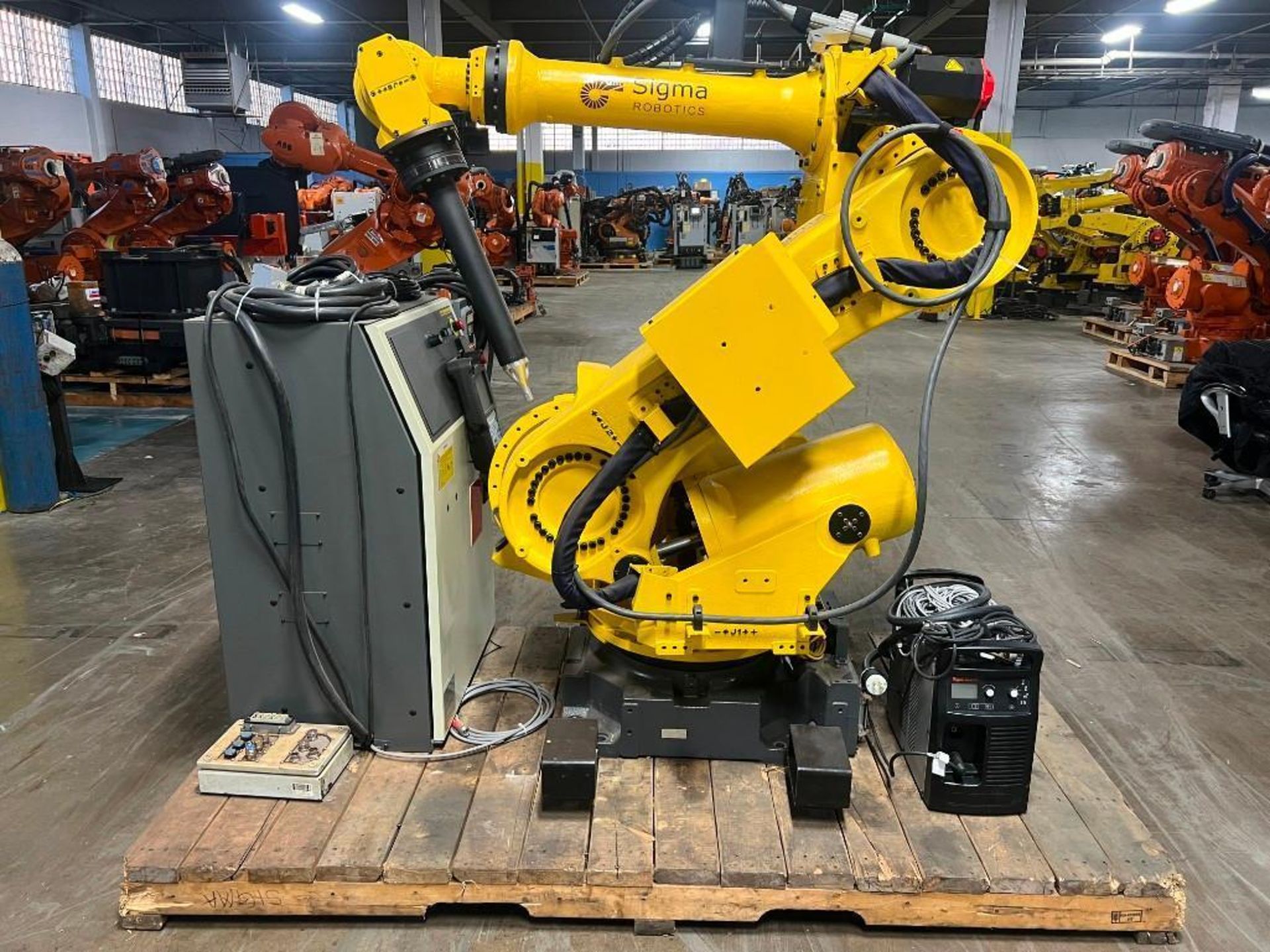 Loading Fee: $ 100.00 2013 Fanuc R-2000iB/165F Robot w/R30iA Controller ...