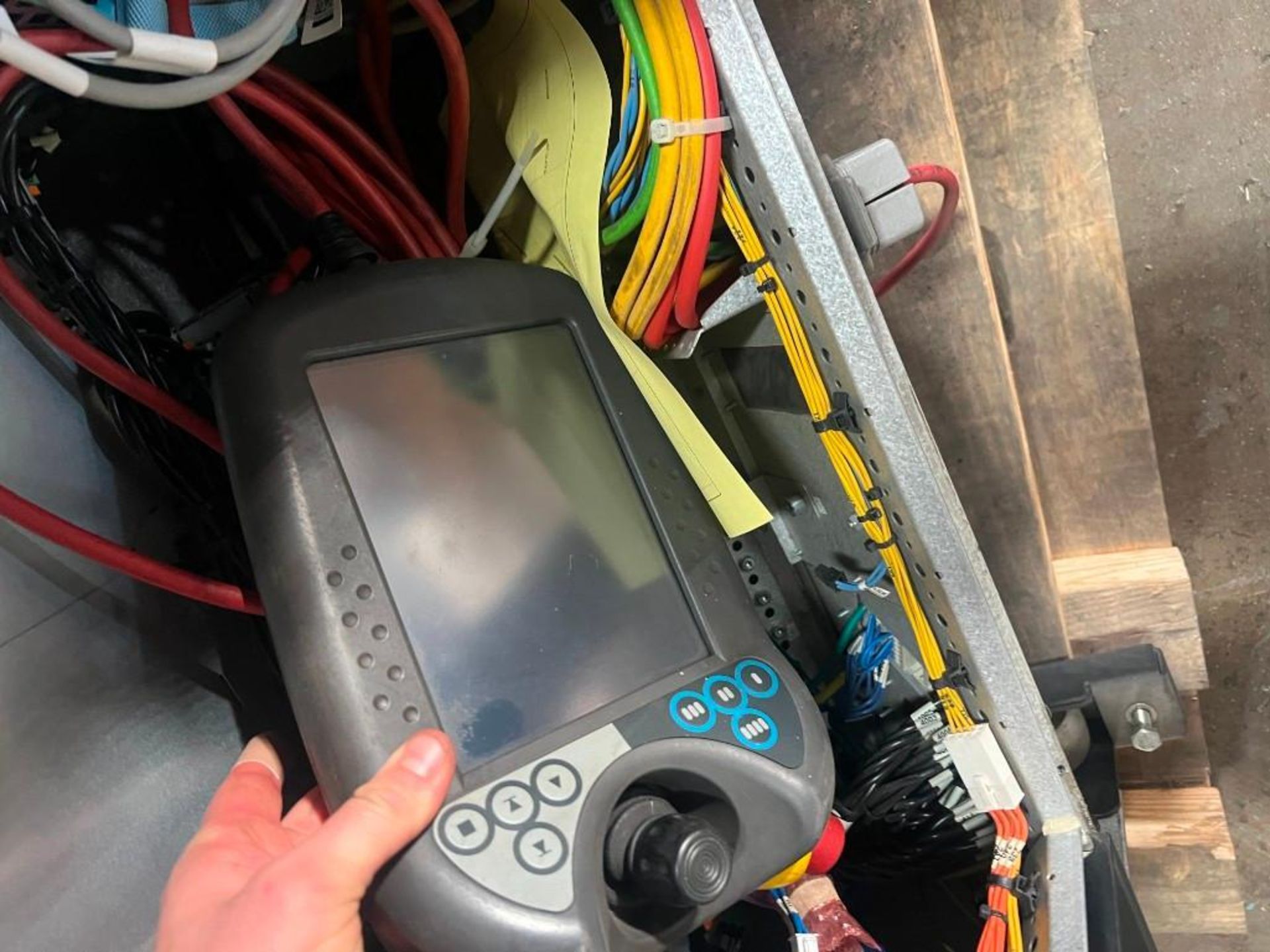 Loading Fee: $ 100.00 ABB #IRB 6640 M2004 Robot & Controller Year: 2012 ...