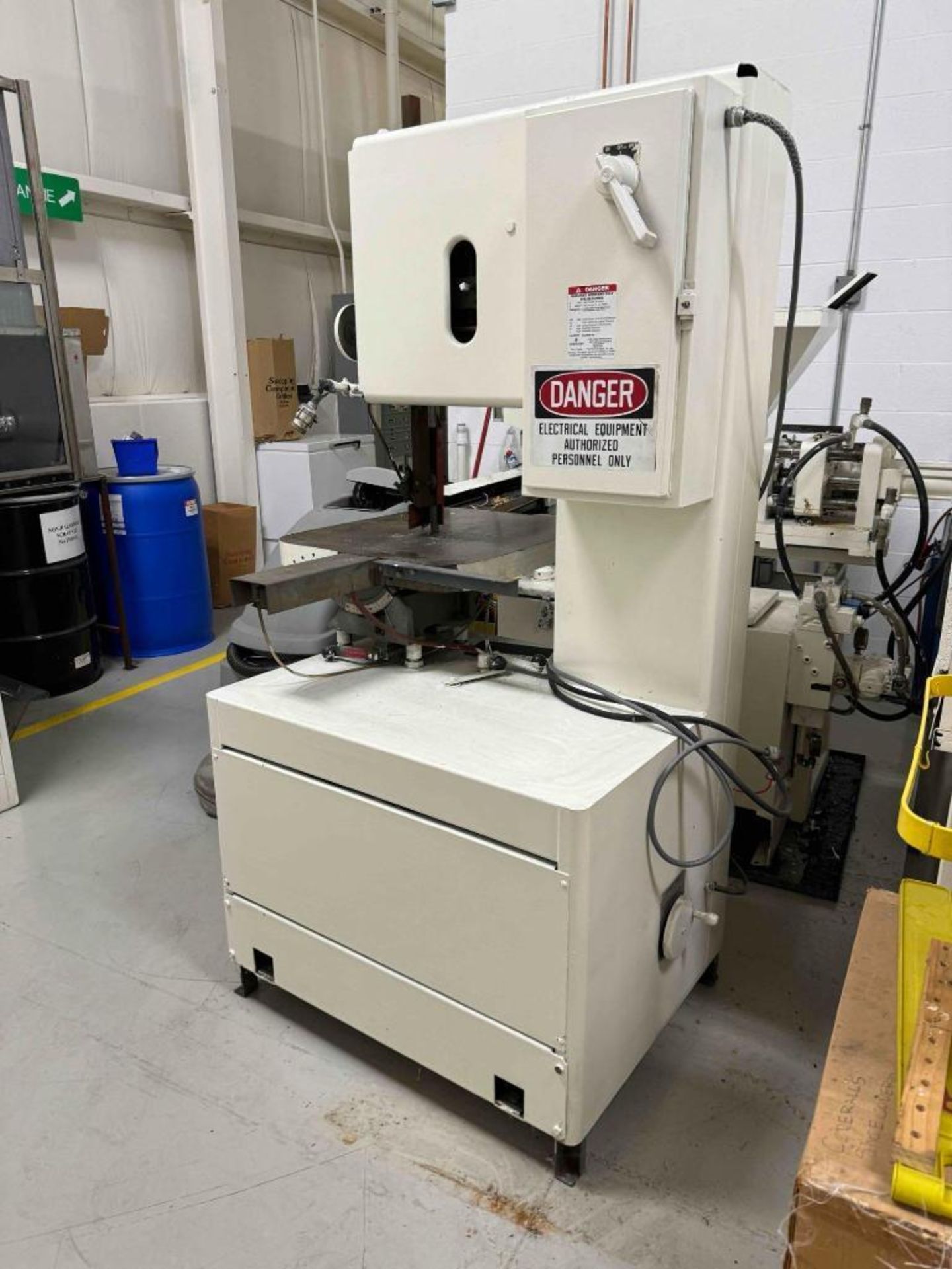 Loading Fee: $130 Grob #4V-18 Vertical Band Saw S/N 5102 New: 1988 18 ...