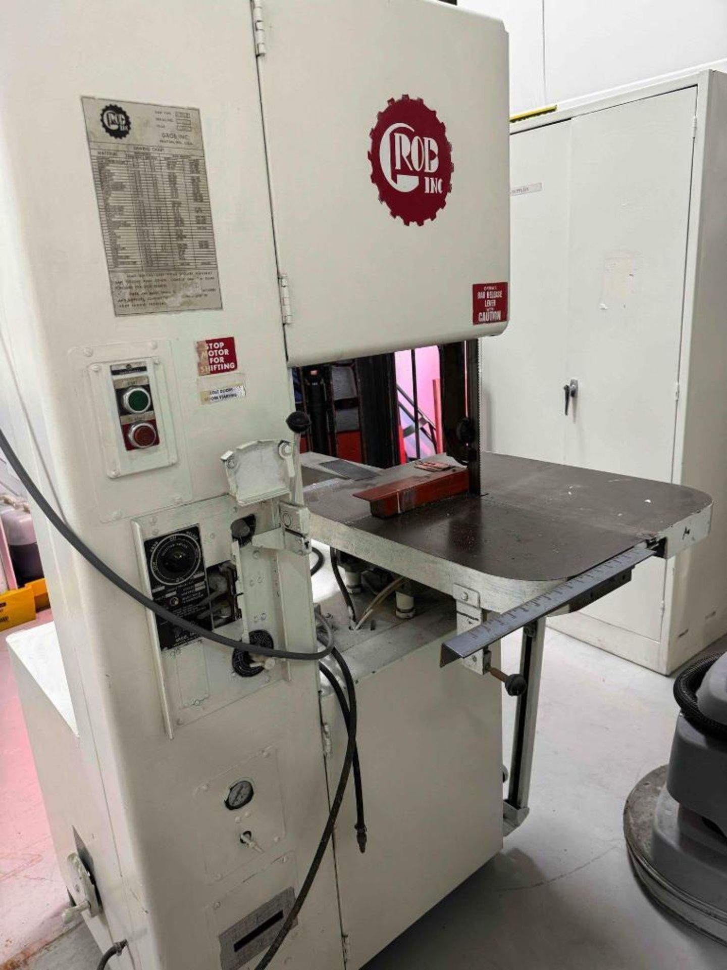 Loading Fee: $130 Grob #4V-18 Vertical Band Saw S/N 5102 New: 1988 18 ...