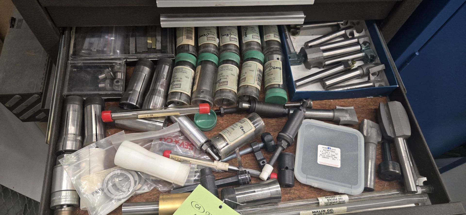 CONTENTS OF 2 DRAWERS: HARDINGE 5C COLLETS; SIERRA AMERICAN ARBOR ...