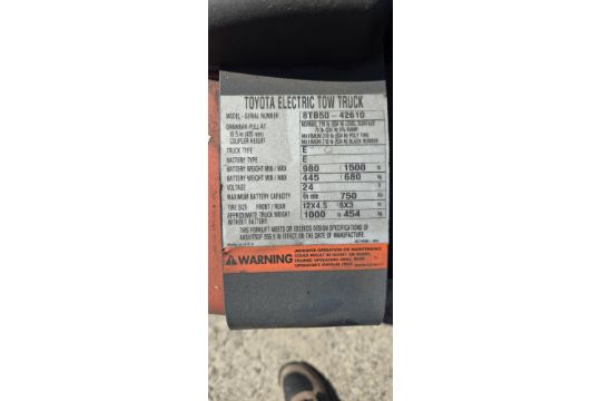 2016 TOYOTA ELECTRIC TOW TRUCK 24V MODEL # 8TB50 SERIAL # 42610