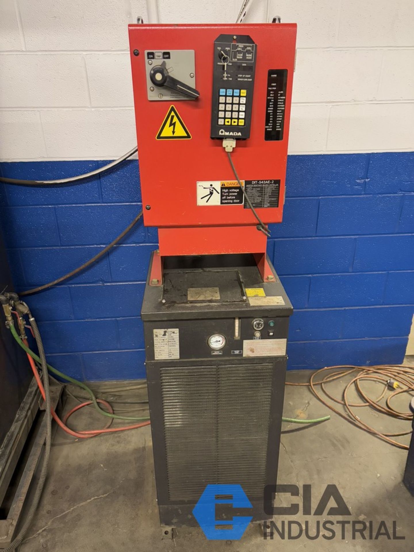 80 KVA AMADA MODEL ID-40-ST SPOT WELDER; S/N 40800213, 25" THROAT, DIT ...