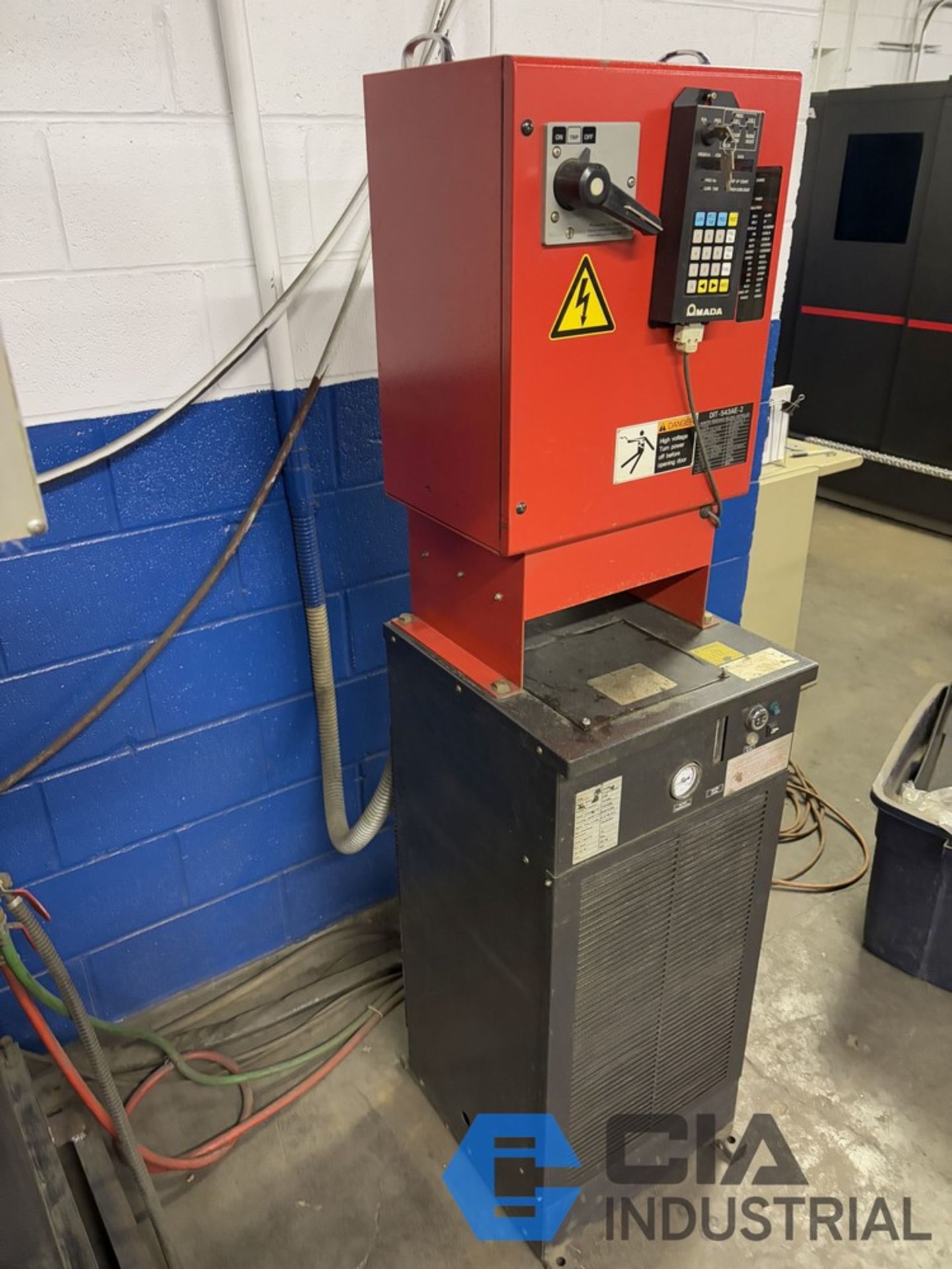 80 KVA AMADA MODEL ID-40-ST SPOT WELDER; S/N 40800213, 25" THROAT, DIT ...