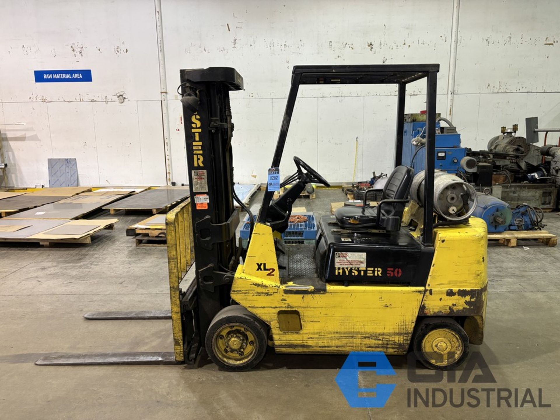 5,000 LB. HYSTER MODEL S50XL LP GAS CUSHION TIRE LIFT TRUCK; S/N ...