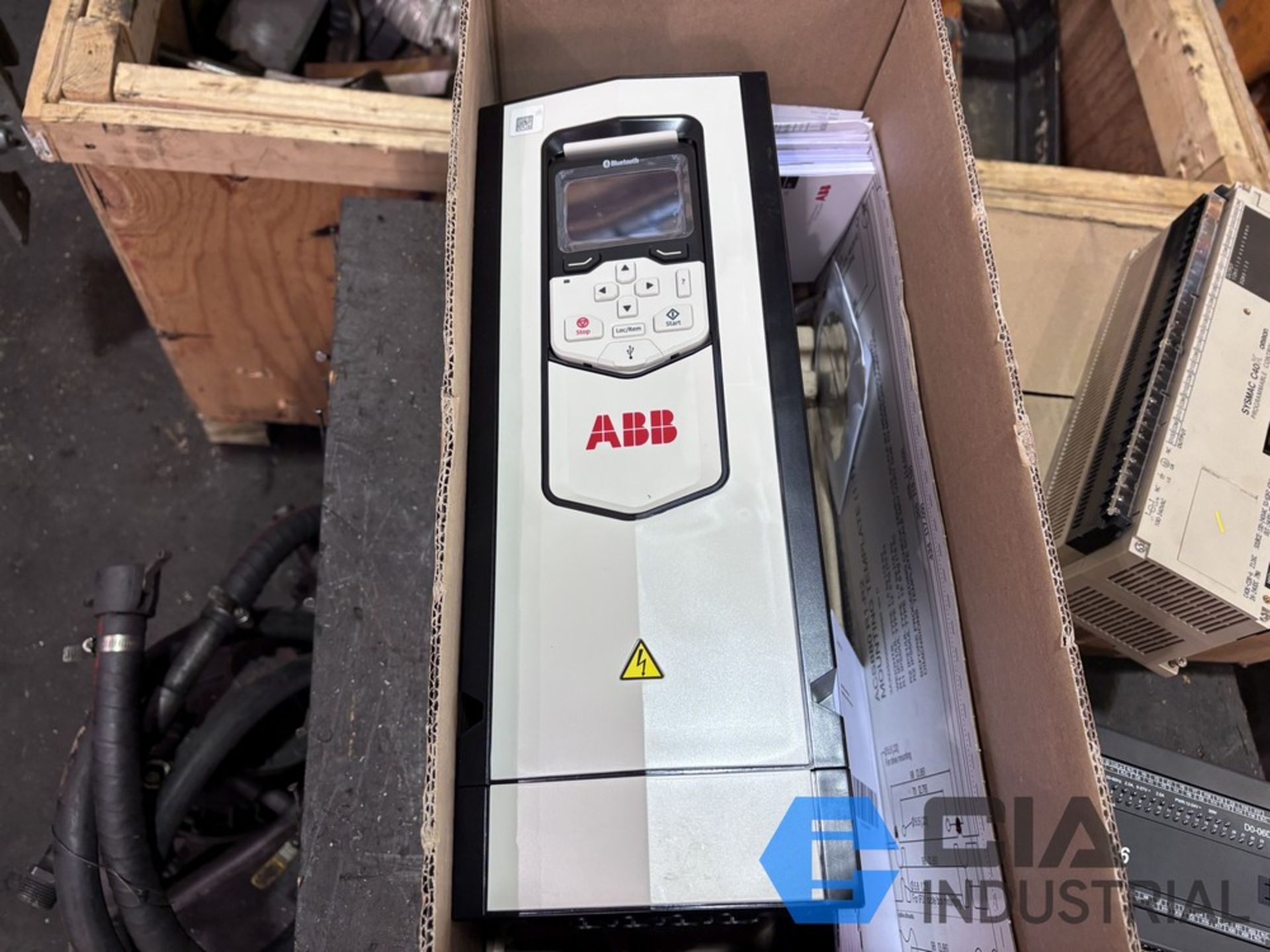 (LOT) ABB MODEL AC880 DRIVE (NEW), OMRON SYSMAC C40 PROGRAMMABLE ...
