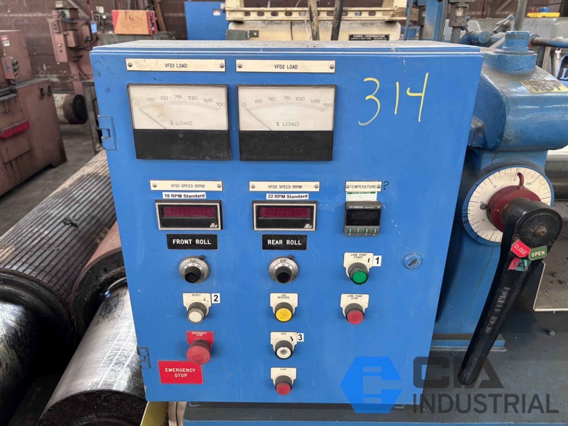 10" X 20" KOBELCO-STEWART BOILING RUBBER MILL; S/N 11-94-14589