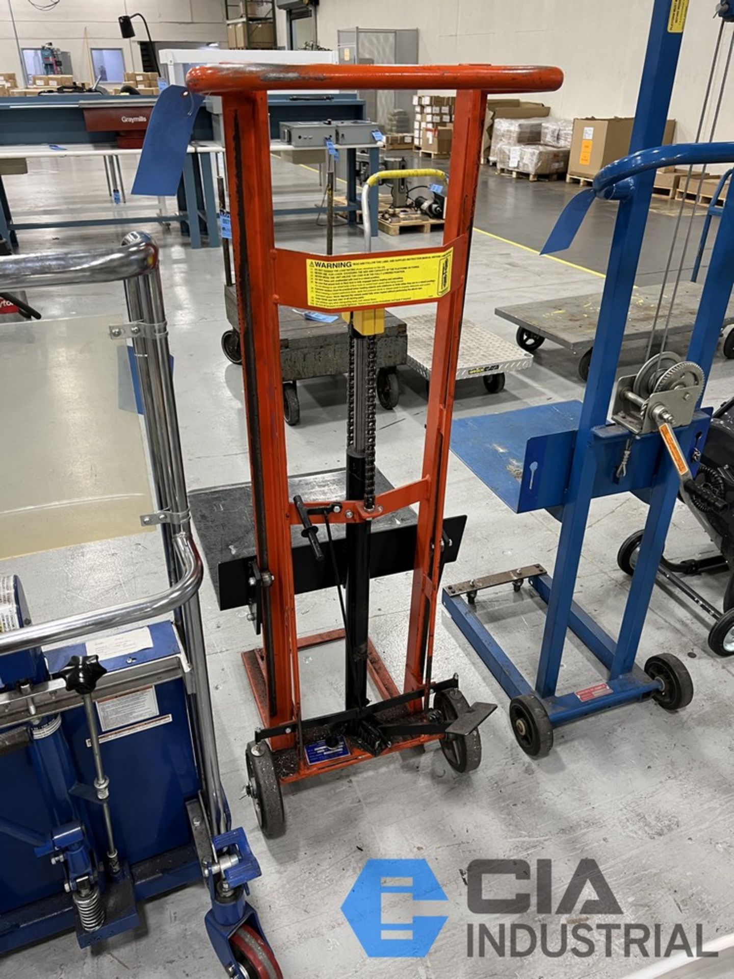 { Choice of lots: 85, 86 } WESCO MODEL PL-54-2222 DIE LIFT CART, 22" X ...