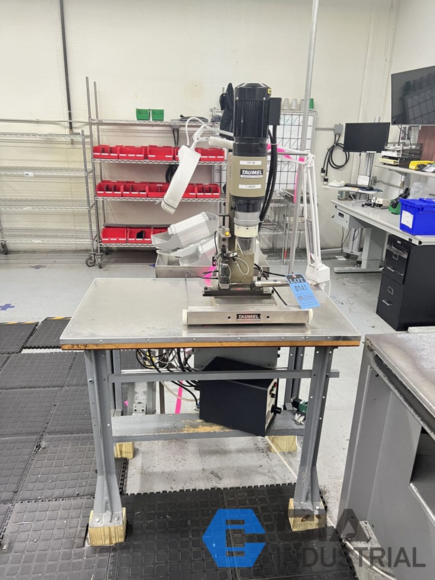 ASSEMBLY STATION TO INCLUDE TAUMEL ASSEMBLY SYSTEMS MODEL T-2519123; S ...