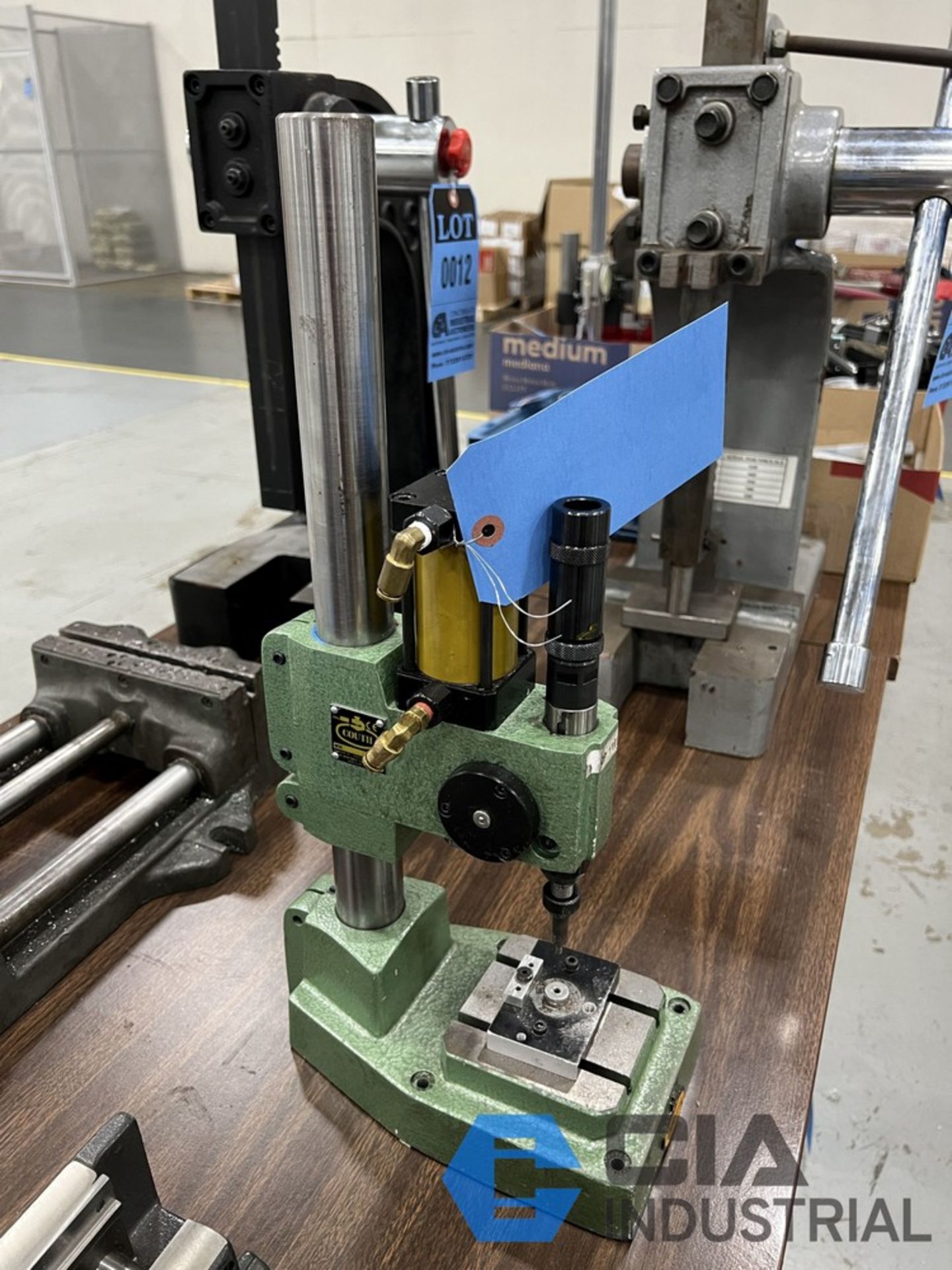 PNEUMATIC PRESS, COOTH NO. 372, MODEL MC-19