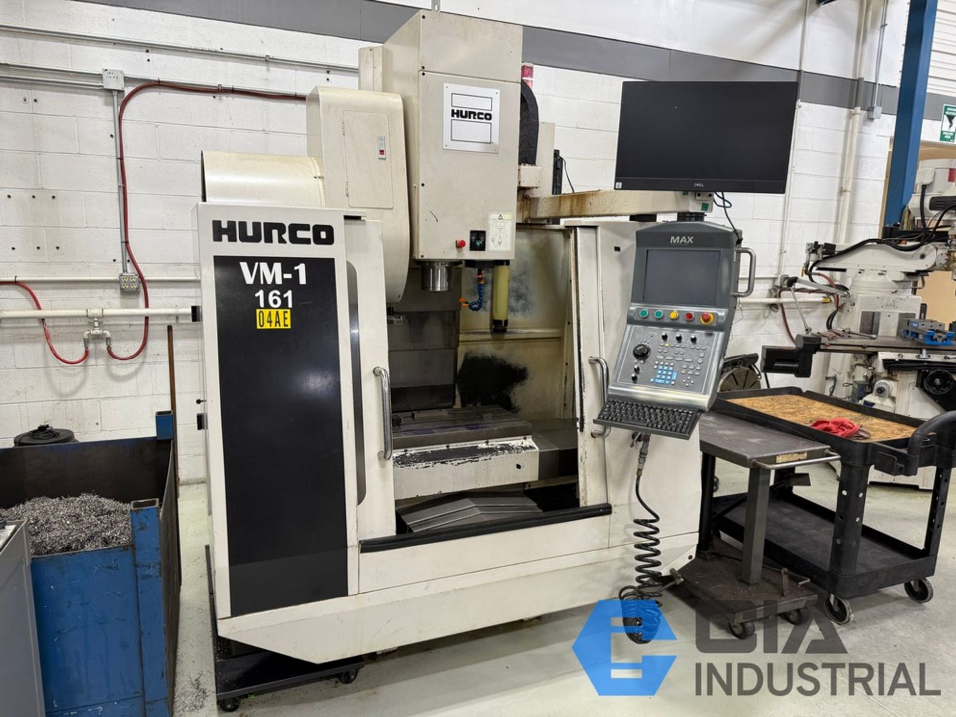 HURCO MODEL VM1 CNC VERTICAL MACHINING CENTER; S/N 06036043AE, 40 TAPER ...