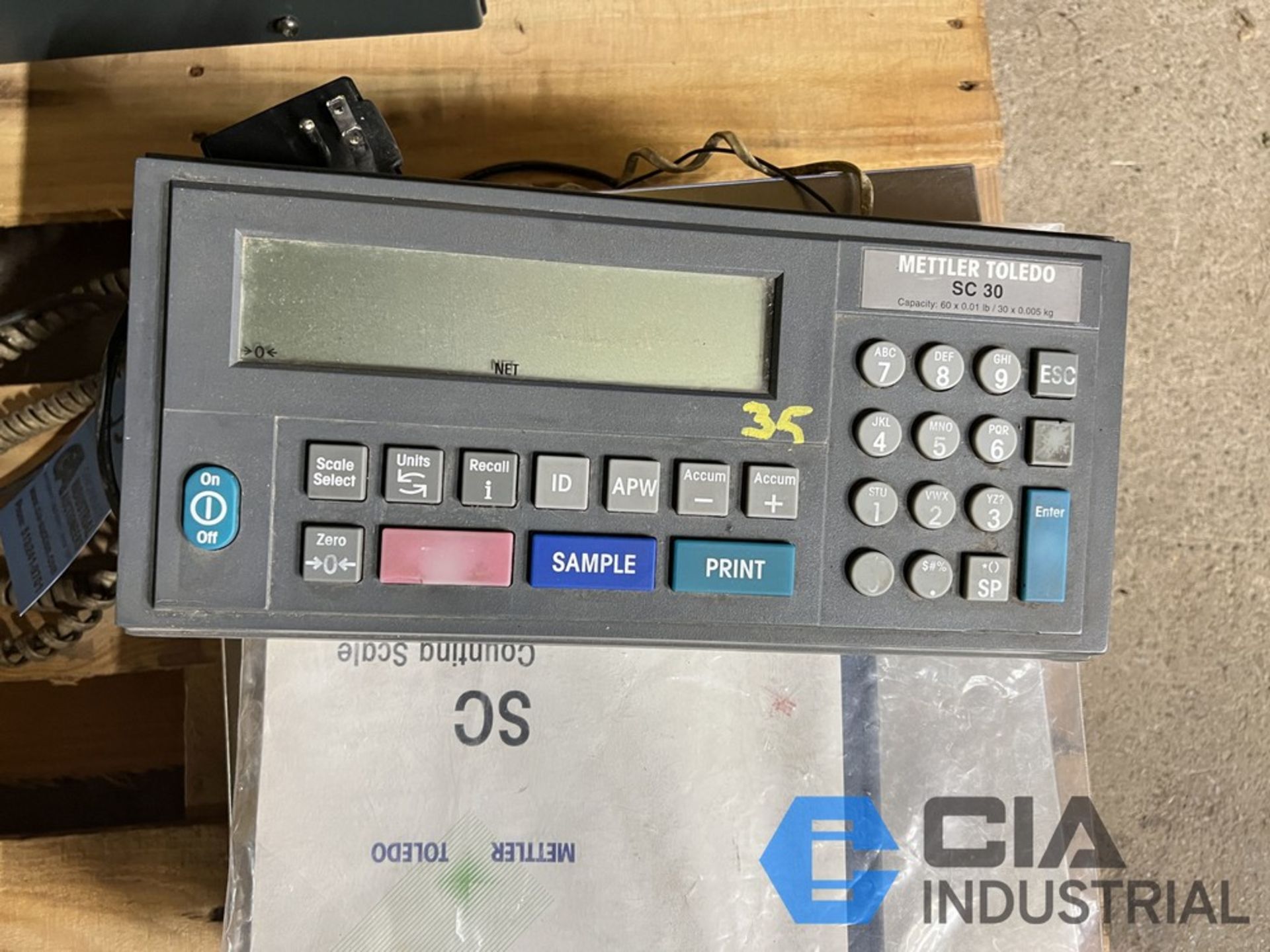 60 LB. METTLER TOLEDO MODEL SC30 COUNTING SCALE