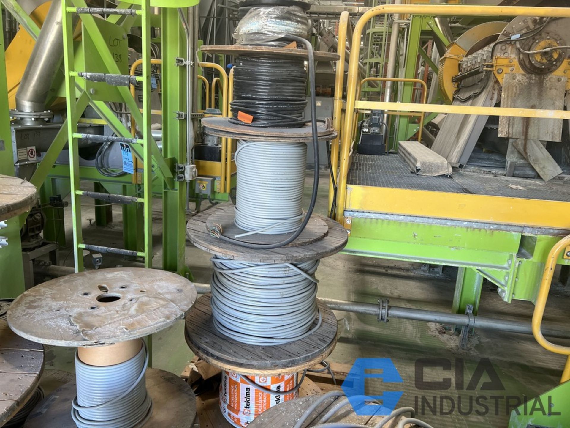 (LOT) (4) SKIDS MISCELLANEOUS WIRE