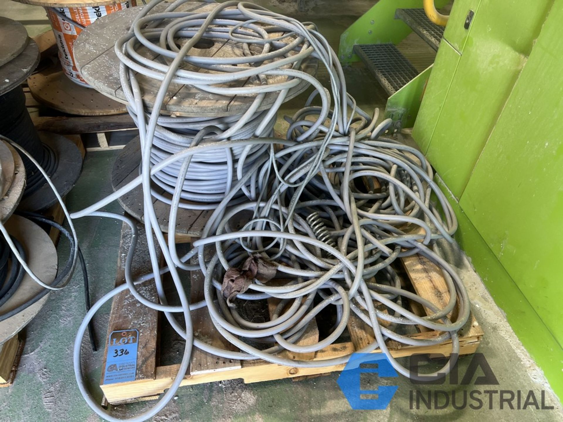 (LOT) (4) SKIDS MISCELLANEOUS WIRE