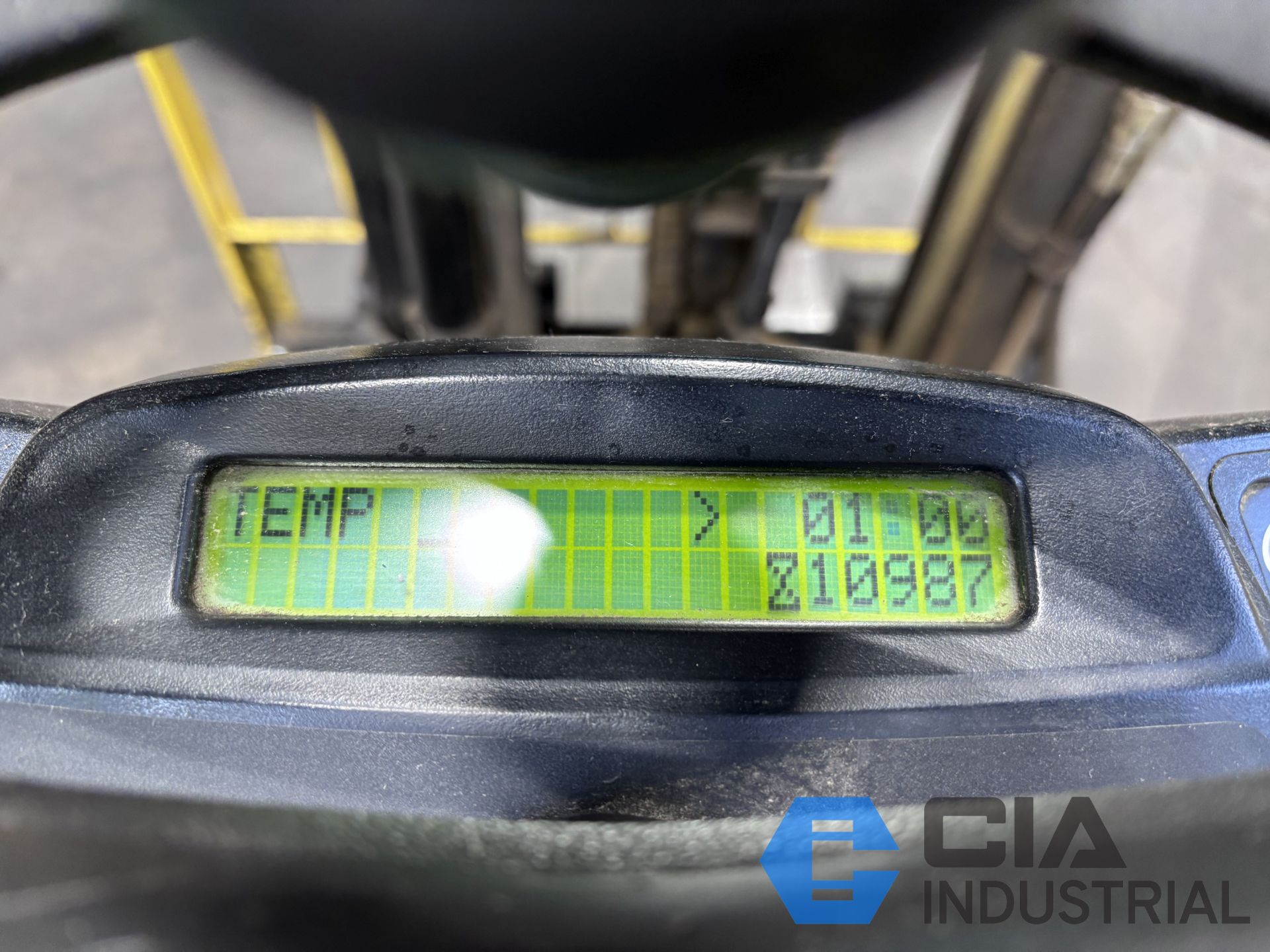 { Choice of lots: 61 } 2021 - 5,000 LB. HYSTER MODEL S50FT LPG SOLID ...