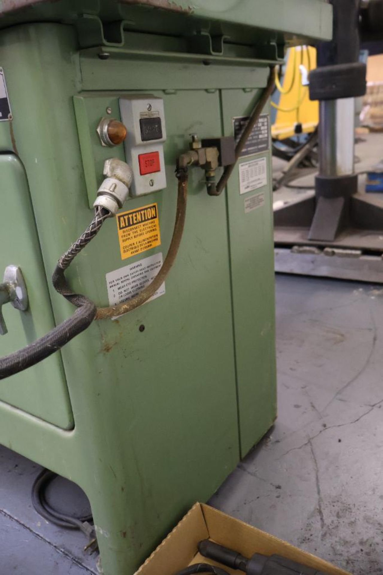 Sunnen HS-60K horizontal valve guide honing machine