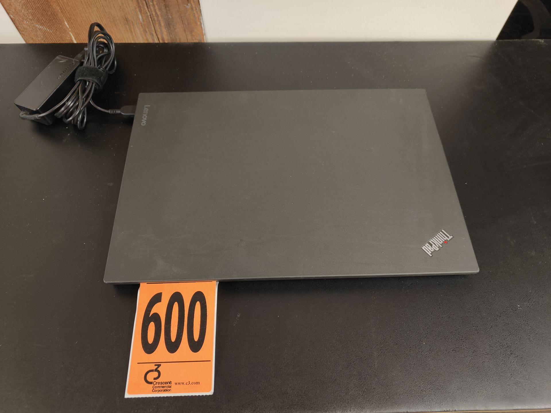 Lenovo Thinkpad T560 w/ Charger
