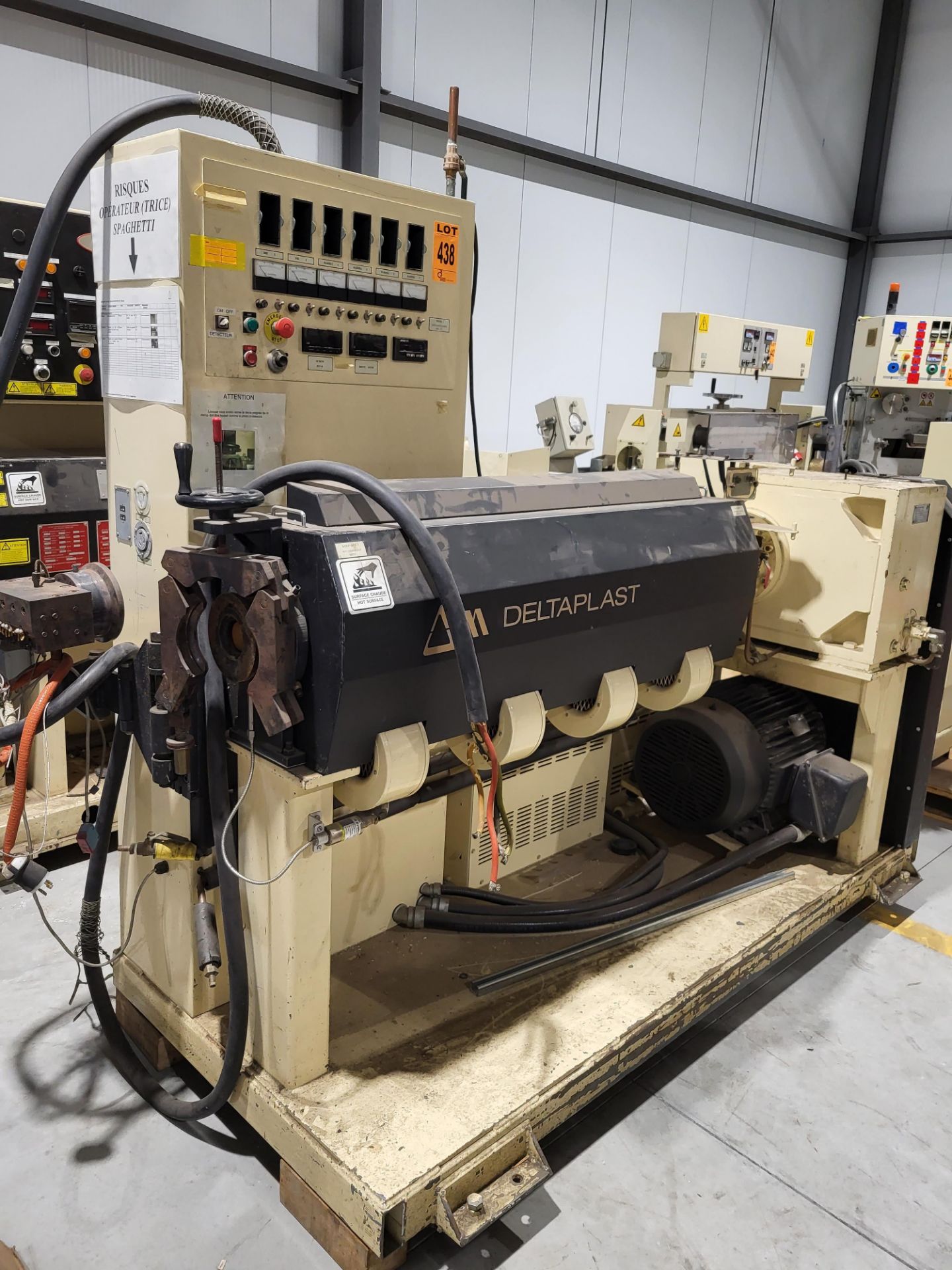DELTAPLAST Plastic extruder mounted on steel base, complete with main ...