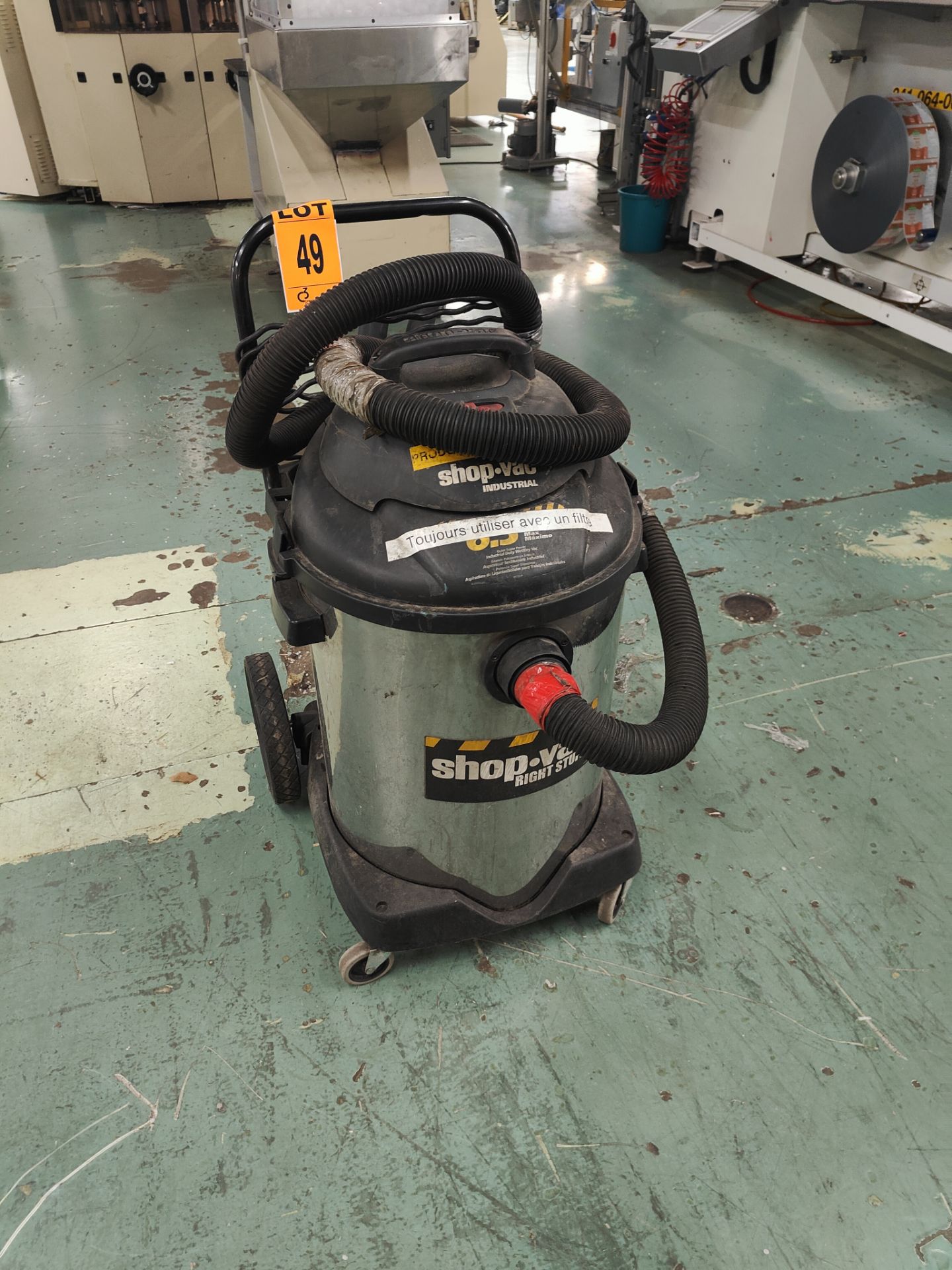 SHOP-VAC mod. 92L650C 32-Gallon Industrial Vac w/ Stationary Inlet ...