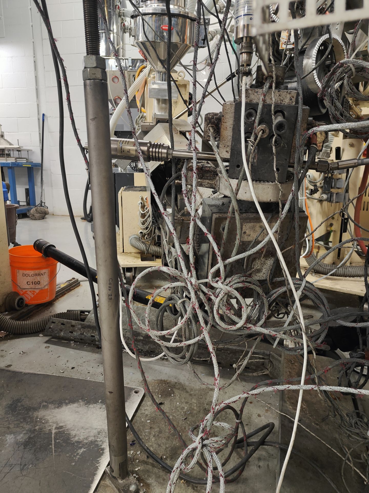BREYER Extruder with MORETTO Hopper Loader mod. R3C42 (2017), MORETTO ...