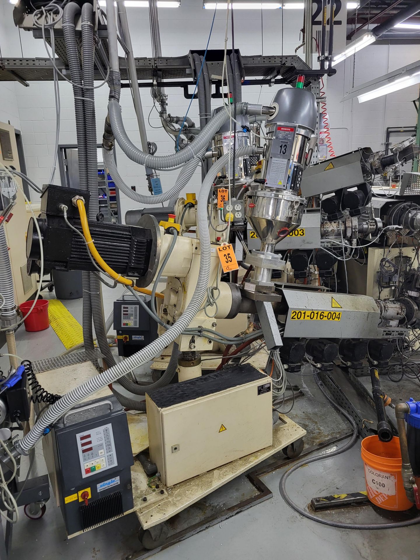 BREYER Extruder with MORETTO Hopper Loader mod. R3C42 (2017), MORETTO ...