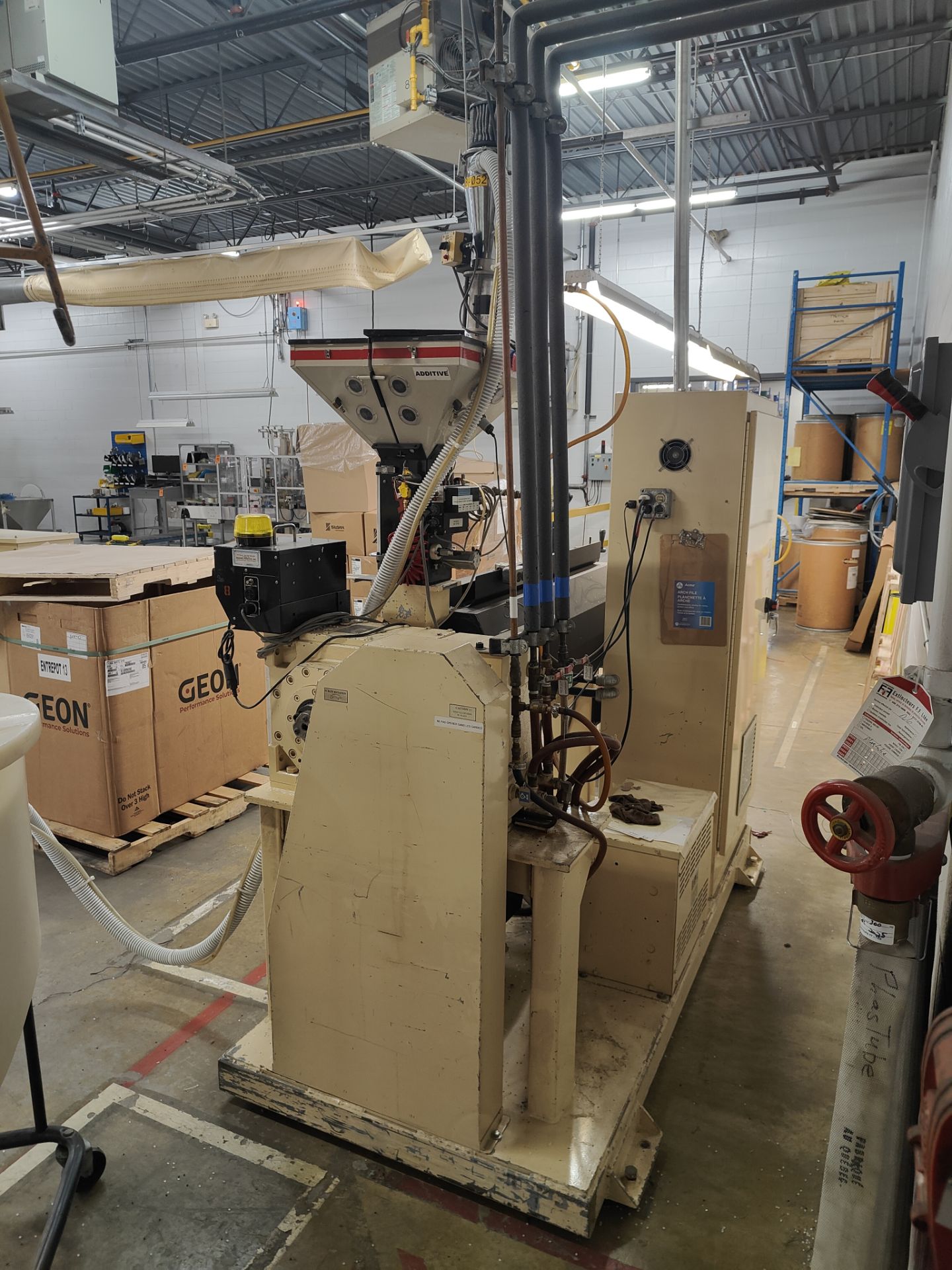 DELTAPLAST Extruder with MAGUIRE mod. WSB-MB Series Dosing Unit, with ...