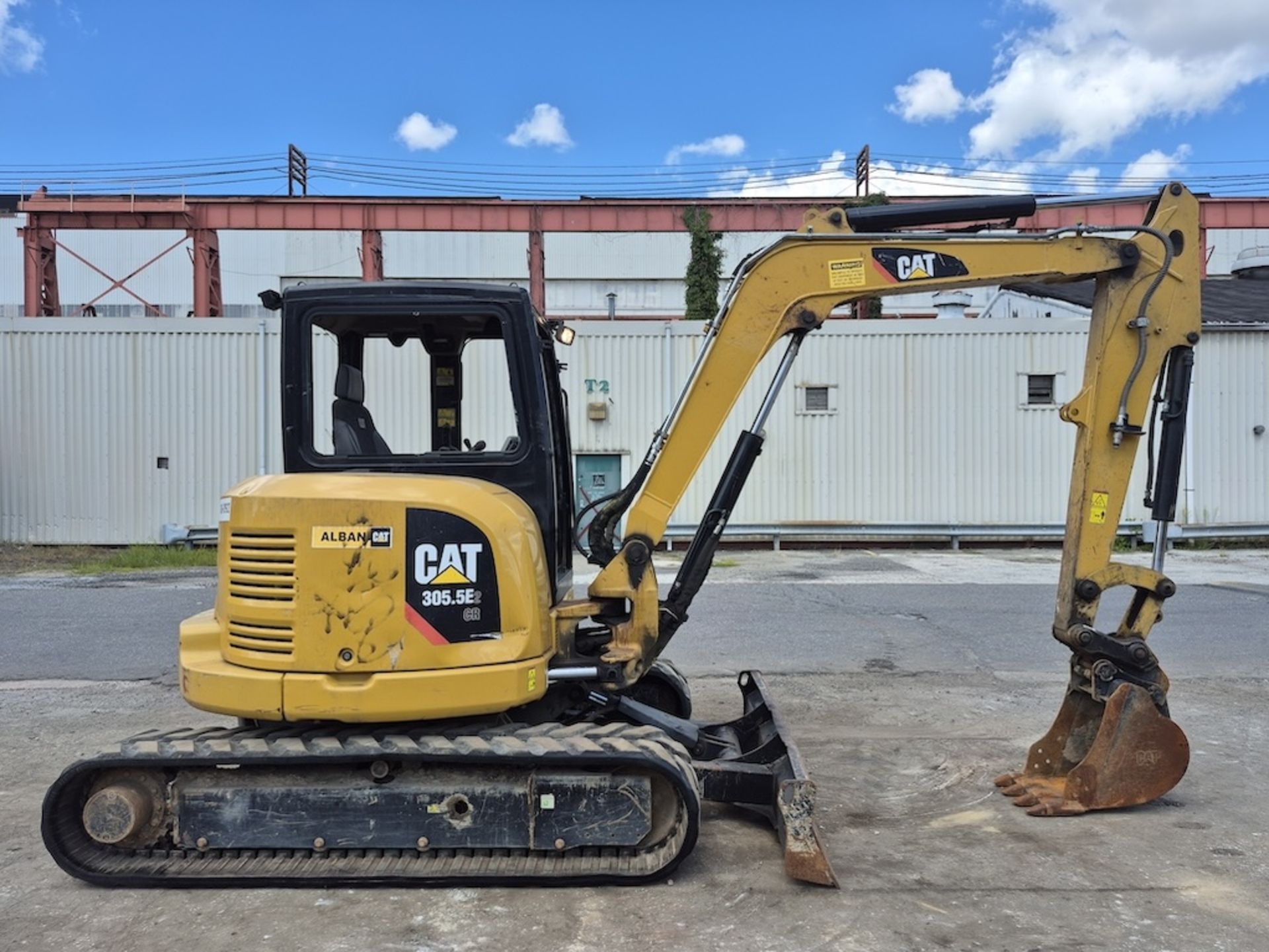 Make: caterpillar, make: 305.5e2, year: 2017, sn: cat3055eccr503456 ...