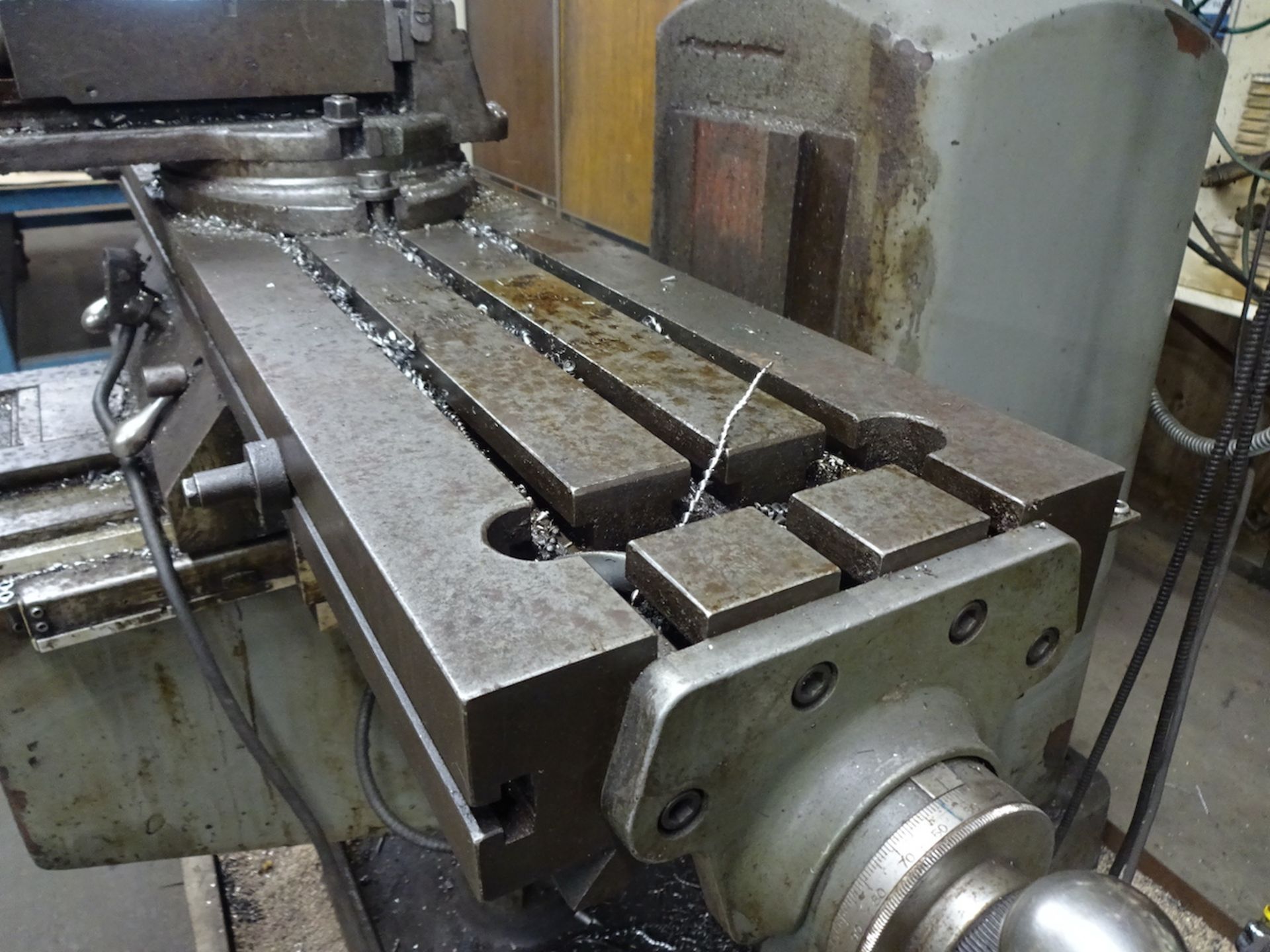 MILLPORT 3 HP MODEL 3KVH VERTICAL MILLING MACHINE, S/N 5273 (1985 ...