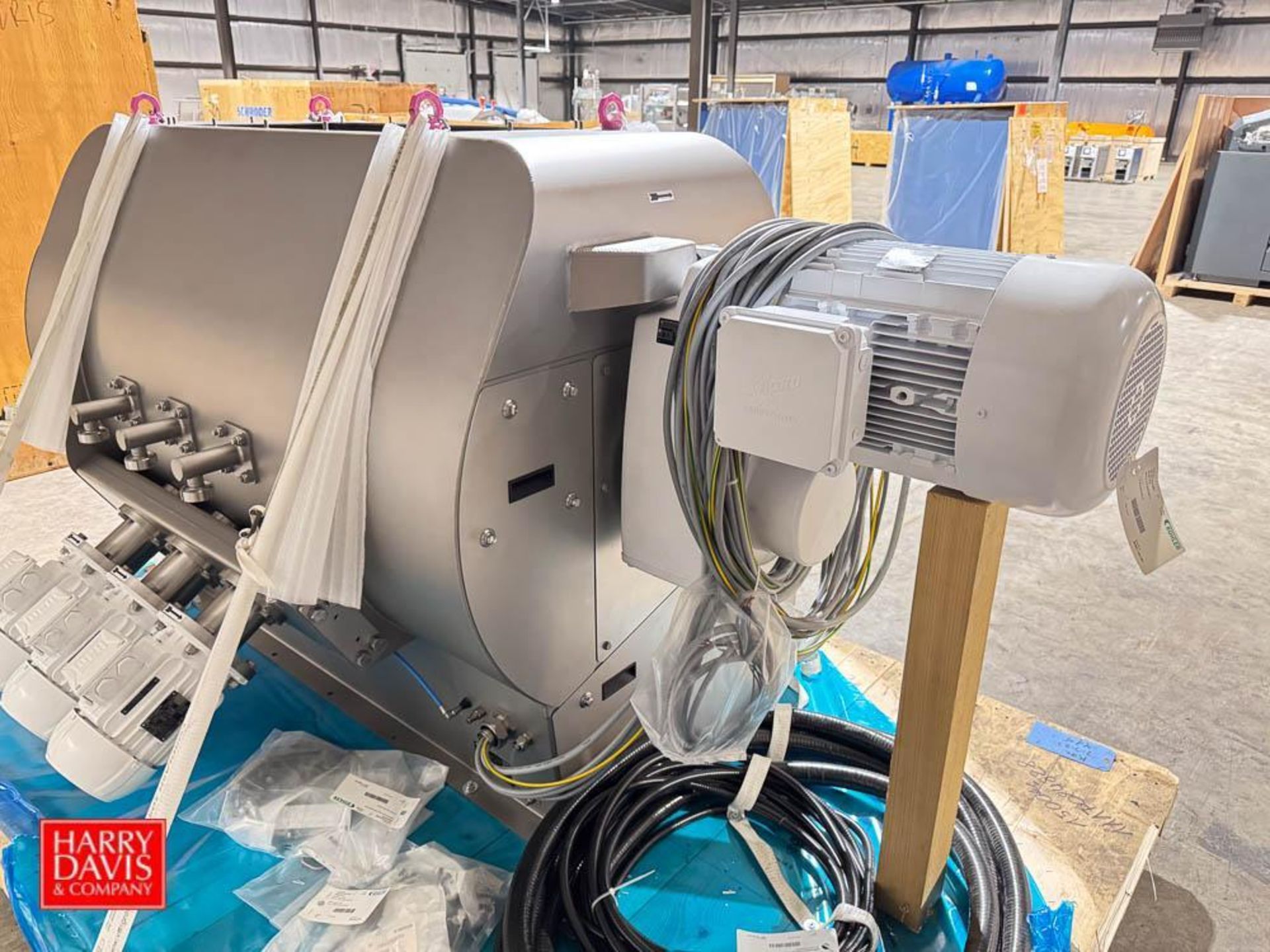 NEW Bühler Mixer, Model: MRMA500-C-5, S/N: 700324157 with Lower Surge ...