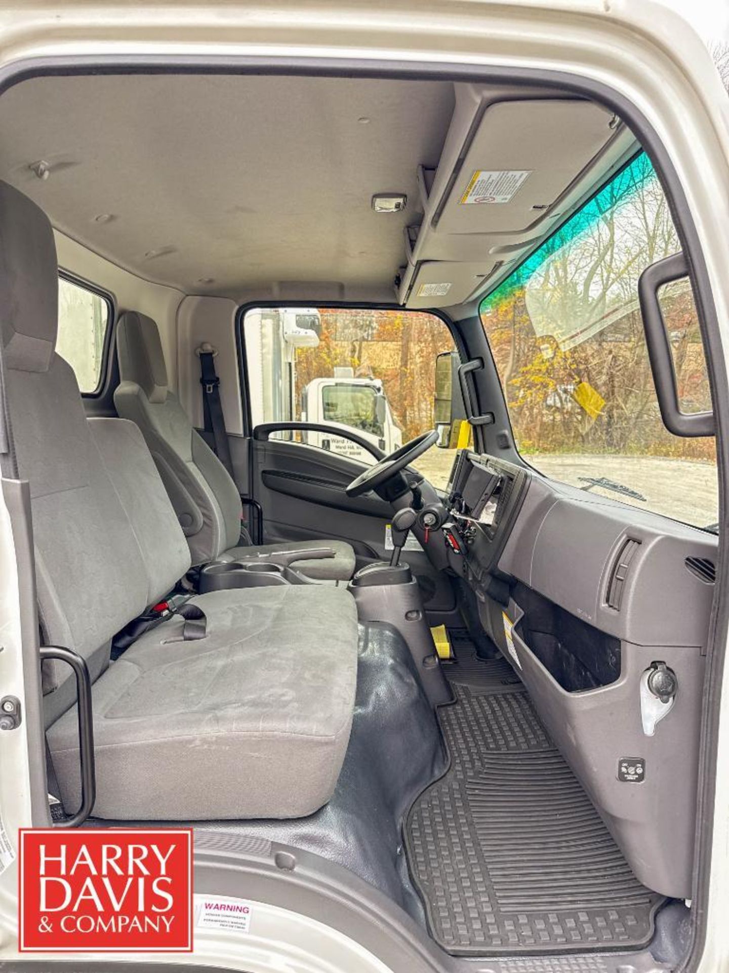 2025 Chevrolet 5.2L Diesel Low Cab Forward Refrigerated Box Truck with ...