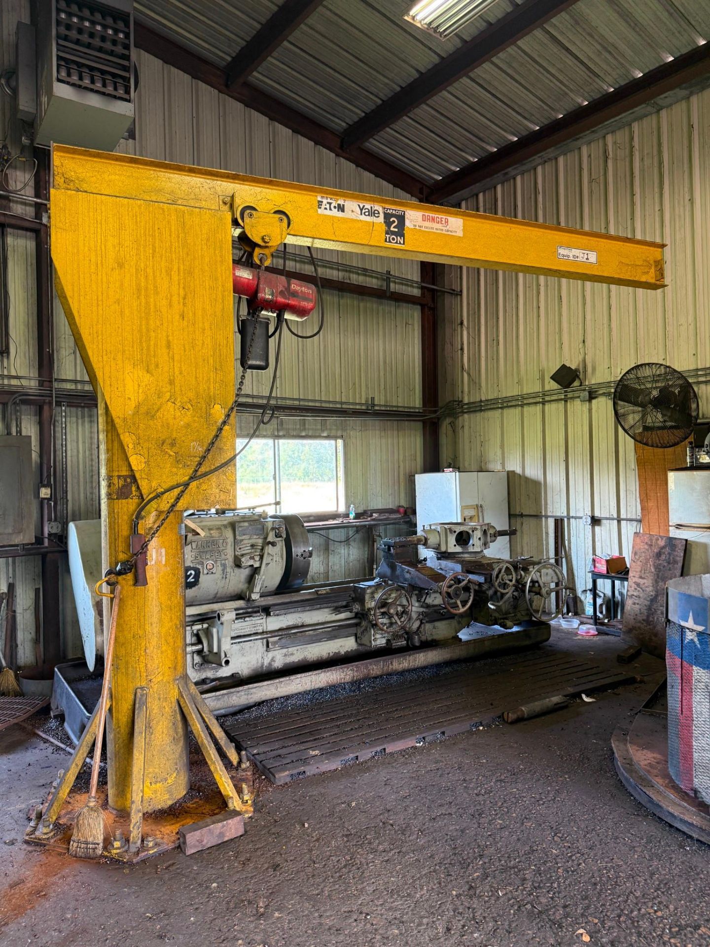 Yale 2 Ton Jib Crane with 1 Ton Dayton Electric Hoist Over all height ...