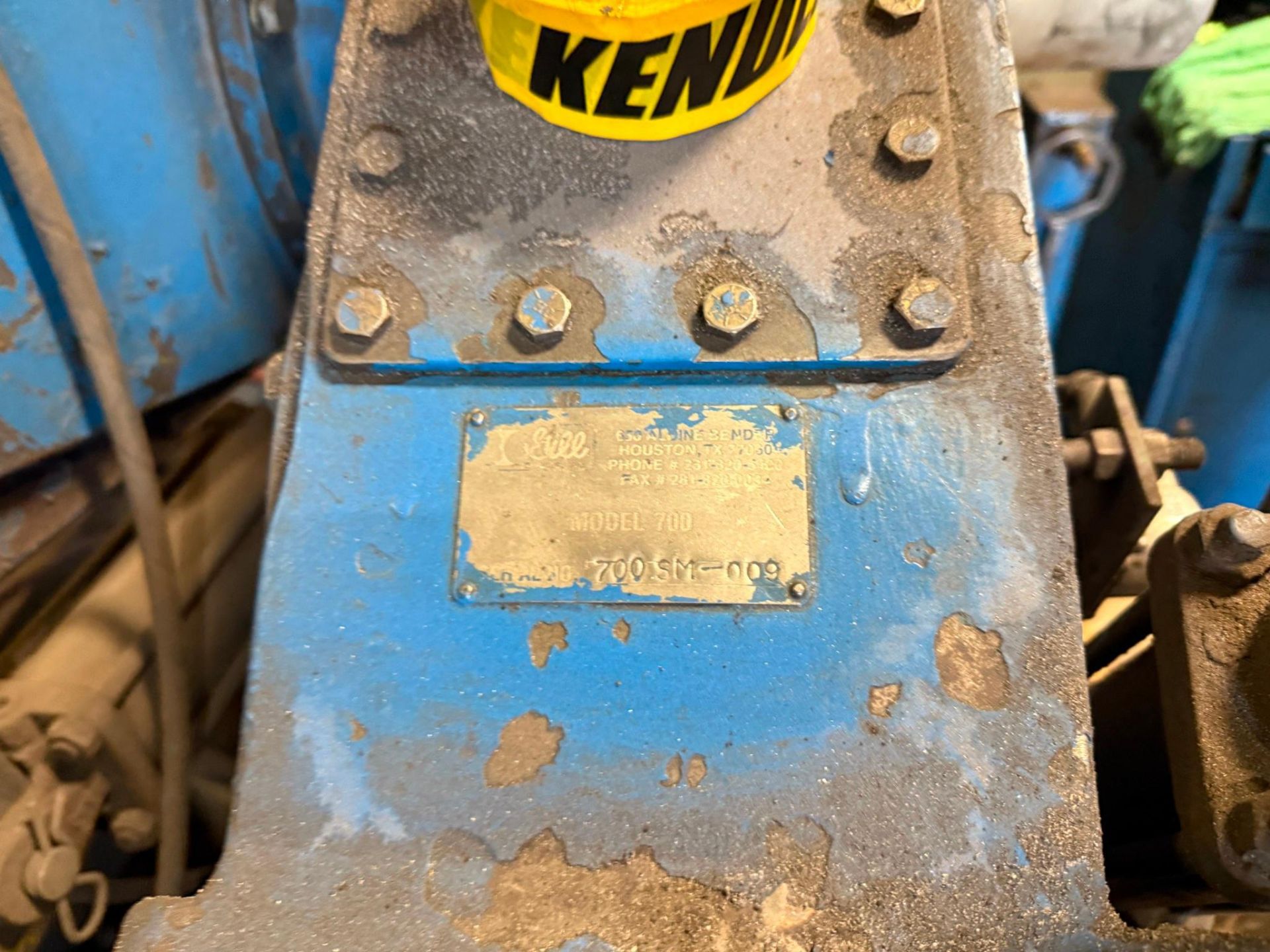NOV Gill model 700 Bucking Machine Unit, 2 3/8" - 10 3/4" pipe (11 3/4 ...