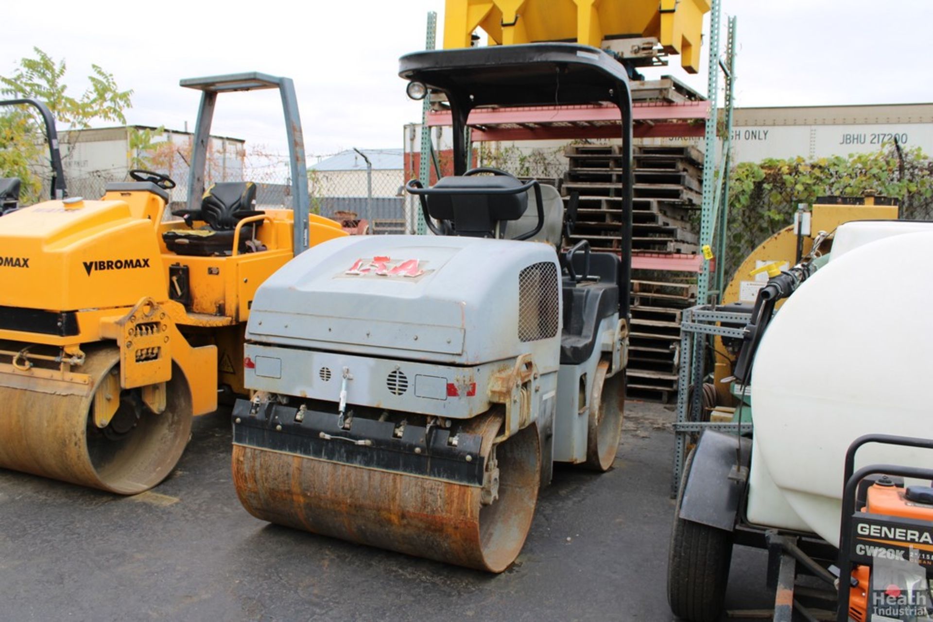 INGERSOLL RAND MODEL DD24 ARTICULATED SMOOTH DRUM COMPACTOR, S/N 190334 ...