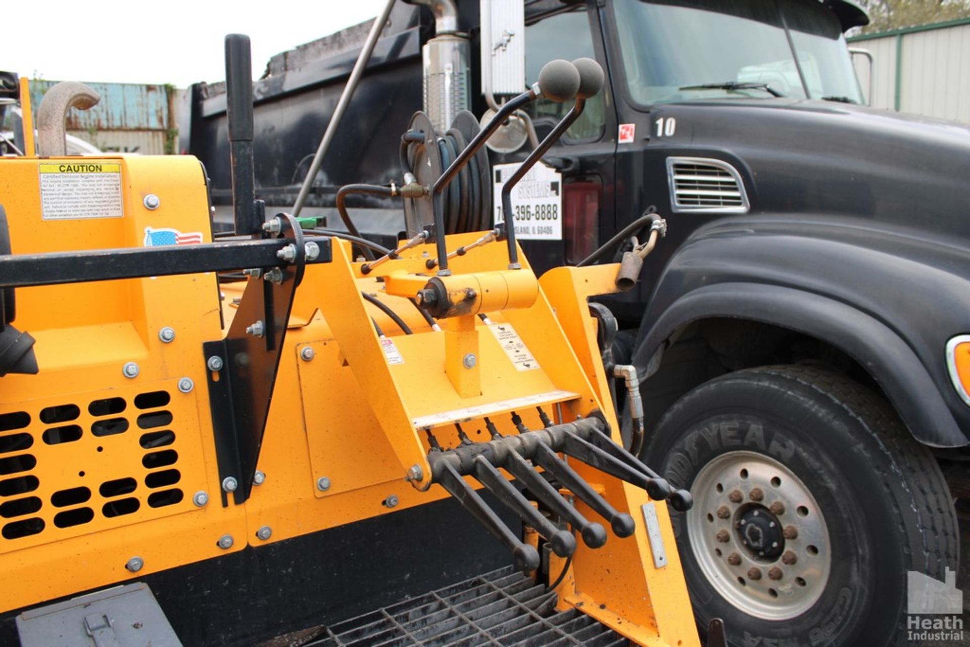 LEEBOY 15' MODEL 8500D ASPHALT PAVER, S/N 291840 (NEW 2021), APPROX ...