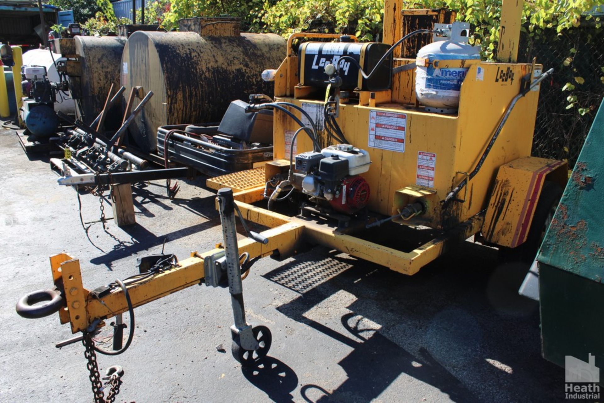 LEEBOY MODEL L250T TACK SPRAYER (NEW 2005)