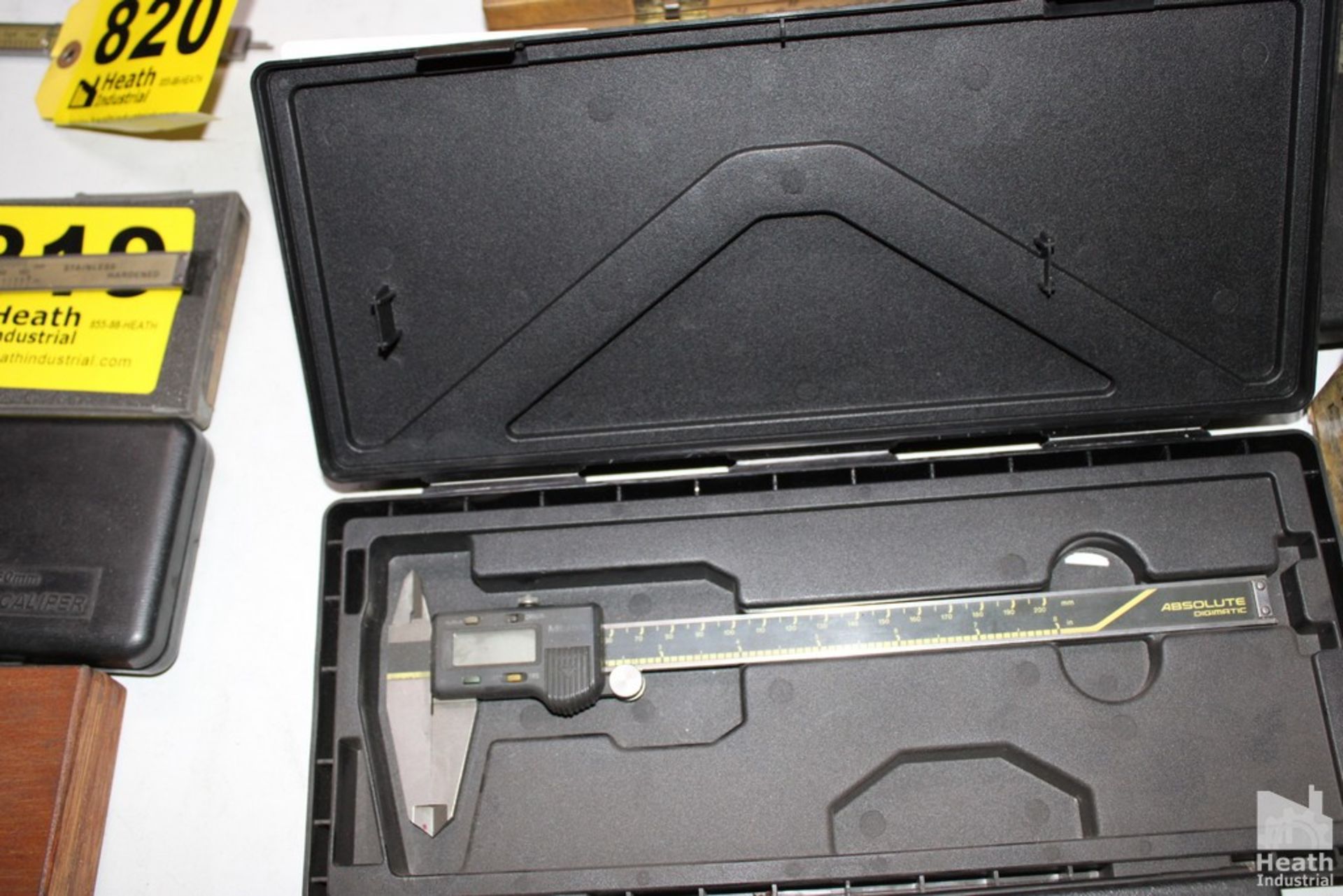 MITUTOYO 8" DIGITAL CALIPER