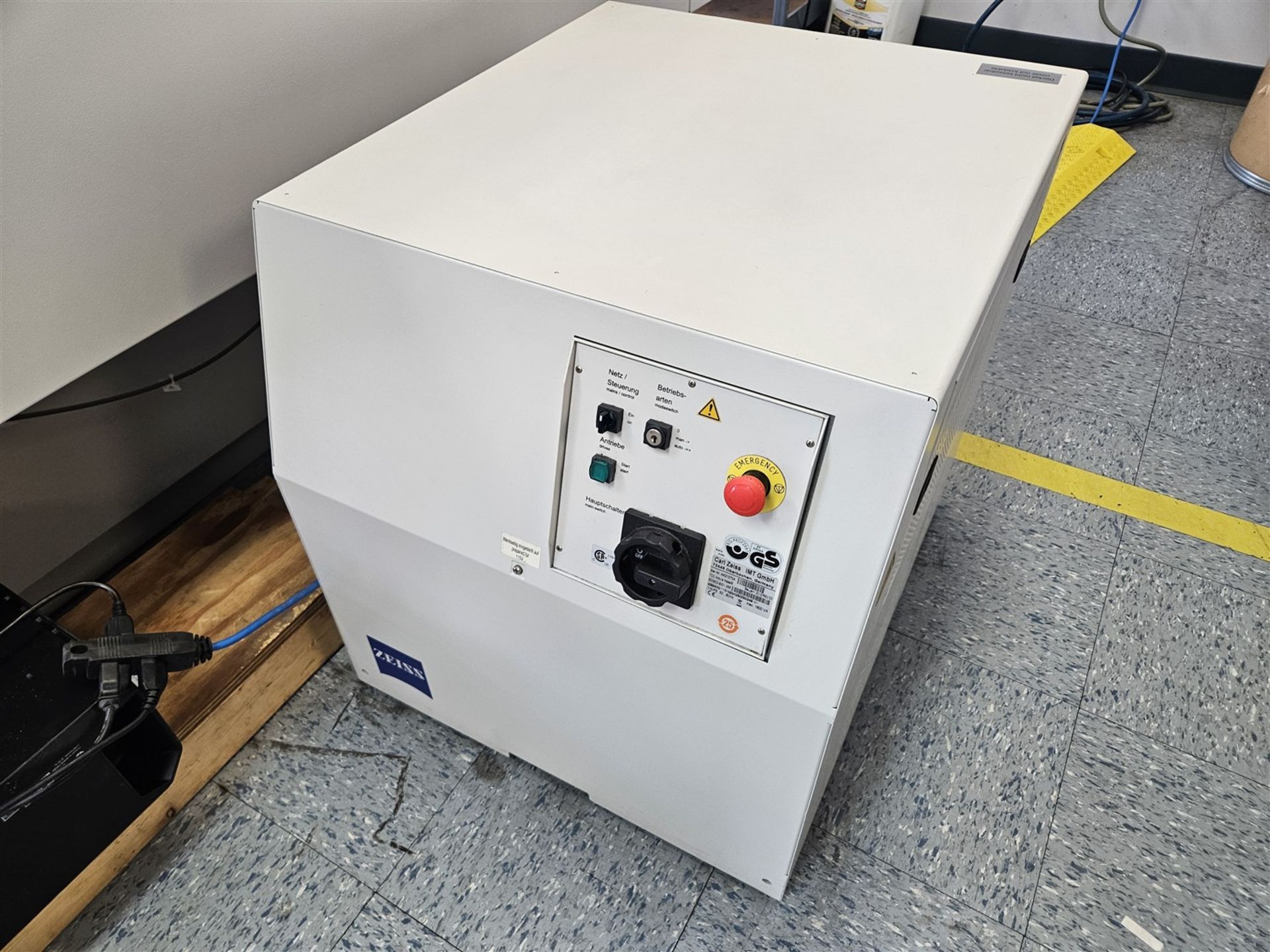 2010 ZEISS ACCURA-MASS MODEL 9/12/7 CMM, TABLE SIZE 44 IN. X 59 IN. X ...