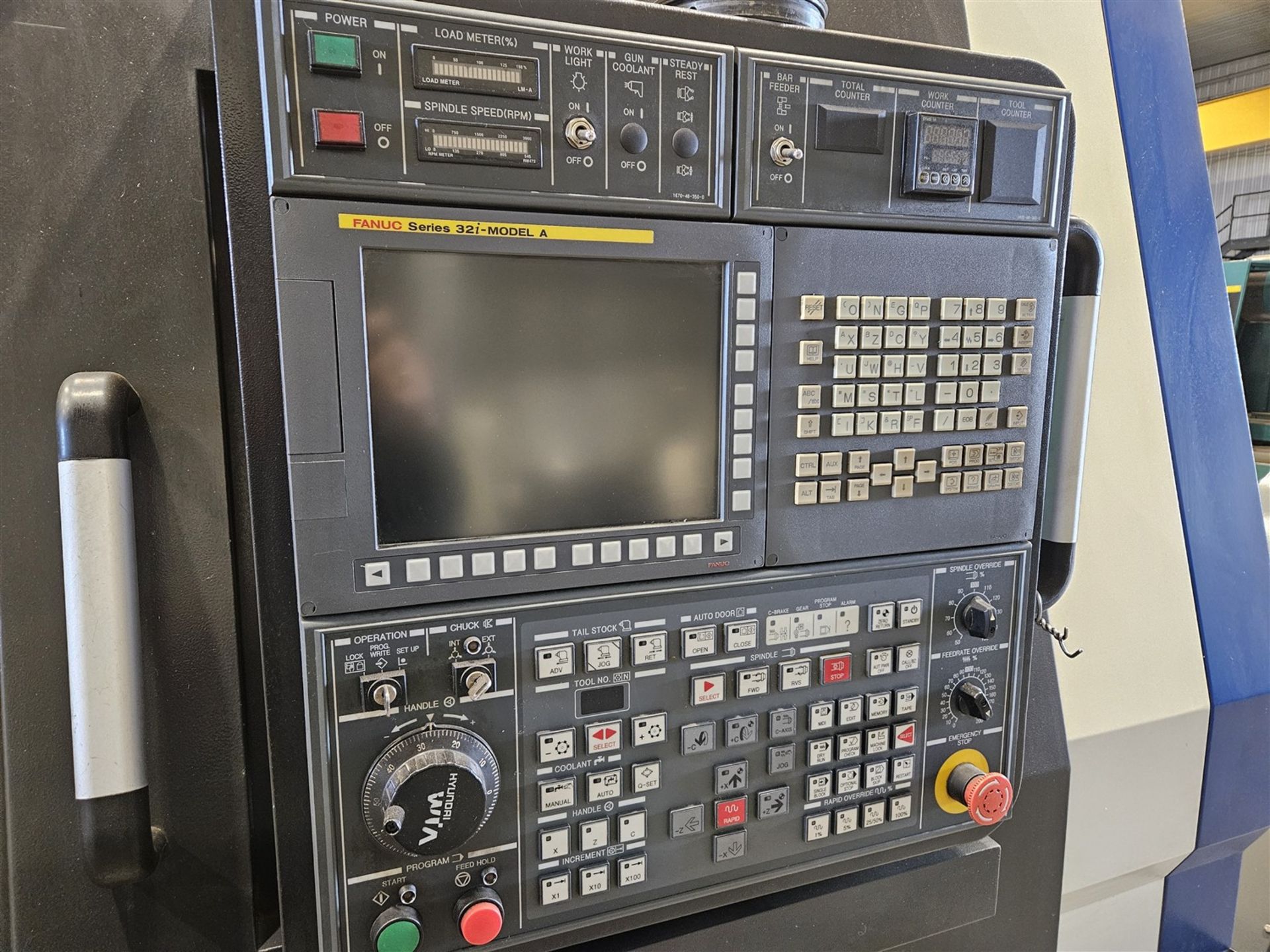2012 HYUNDAI WIA L400C CNC TURNING CENTER, FANUC SERIES 32I-MODEL A CNC ...