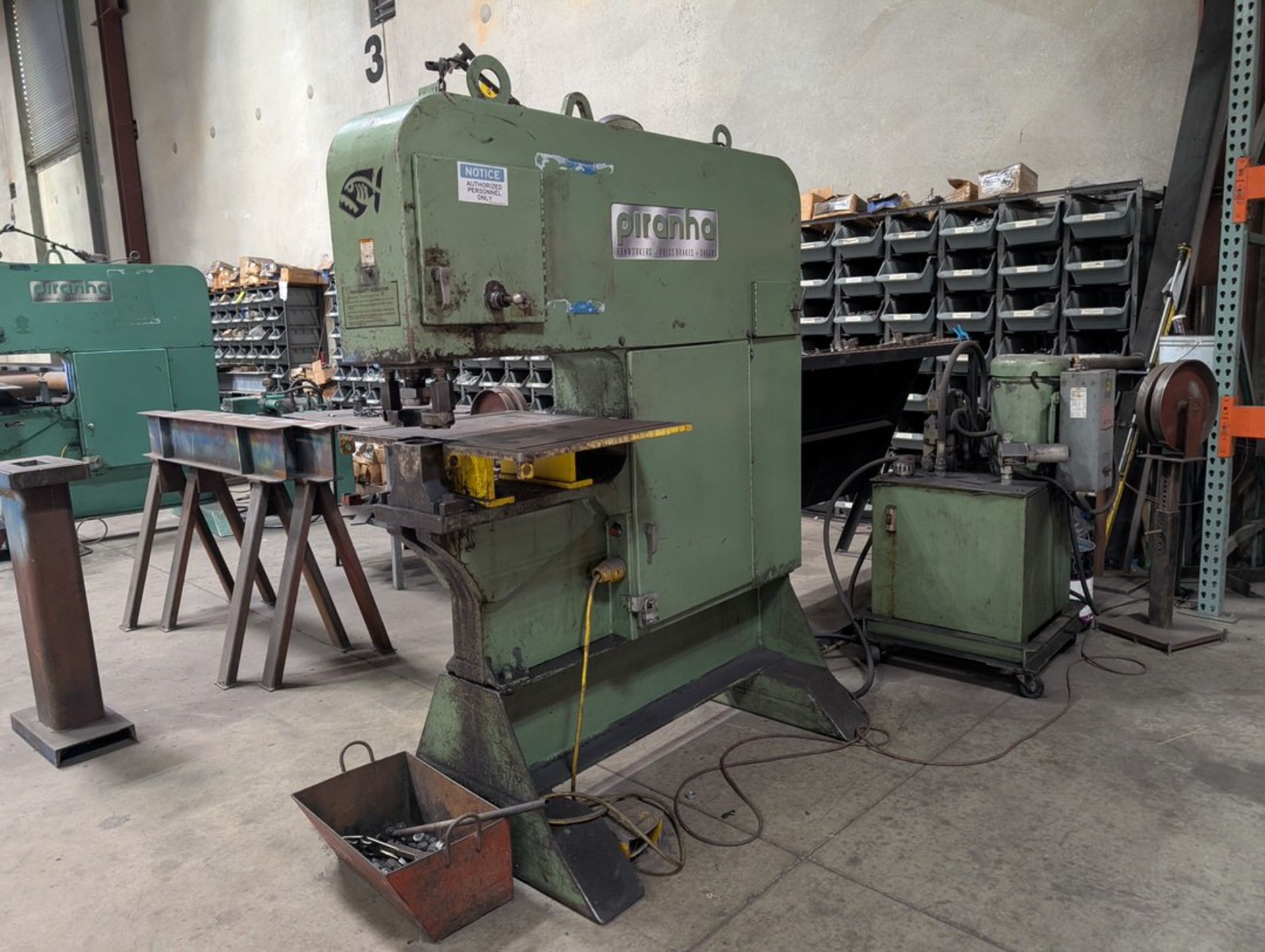 Piranha SEP120 120Ton Ironworker W/ Hyd Tank System (No Mfg Tag)
