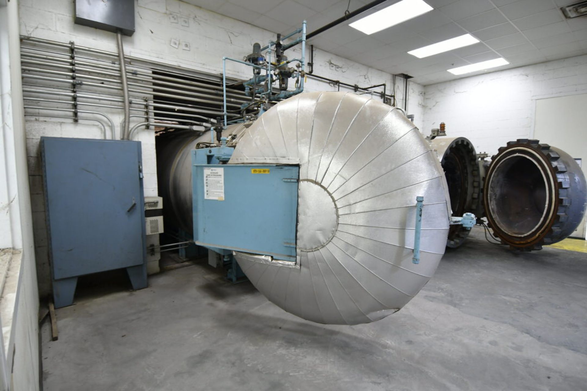 TURBO MACHINE COMPANY MODEL FS1200 AUTOCLAVE, 71" DIA., 12'-5" L. SHELL ...